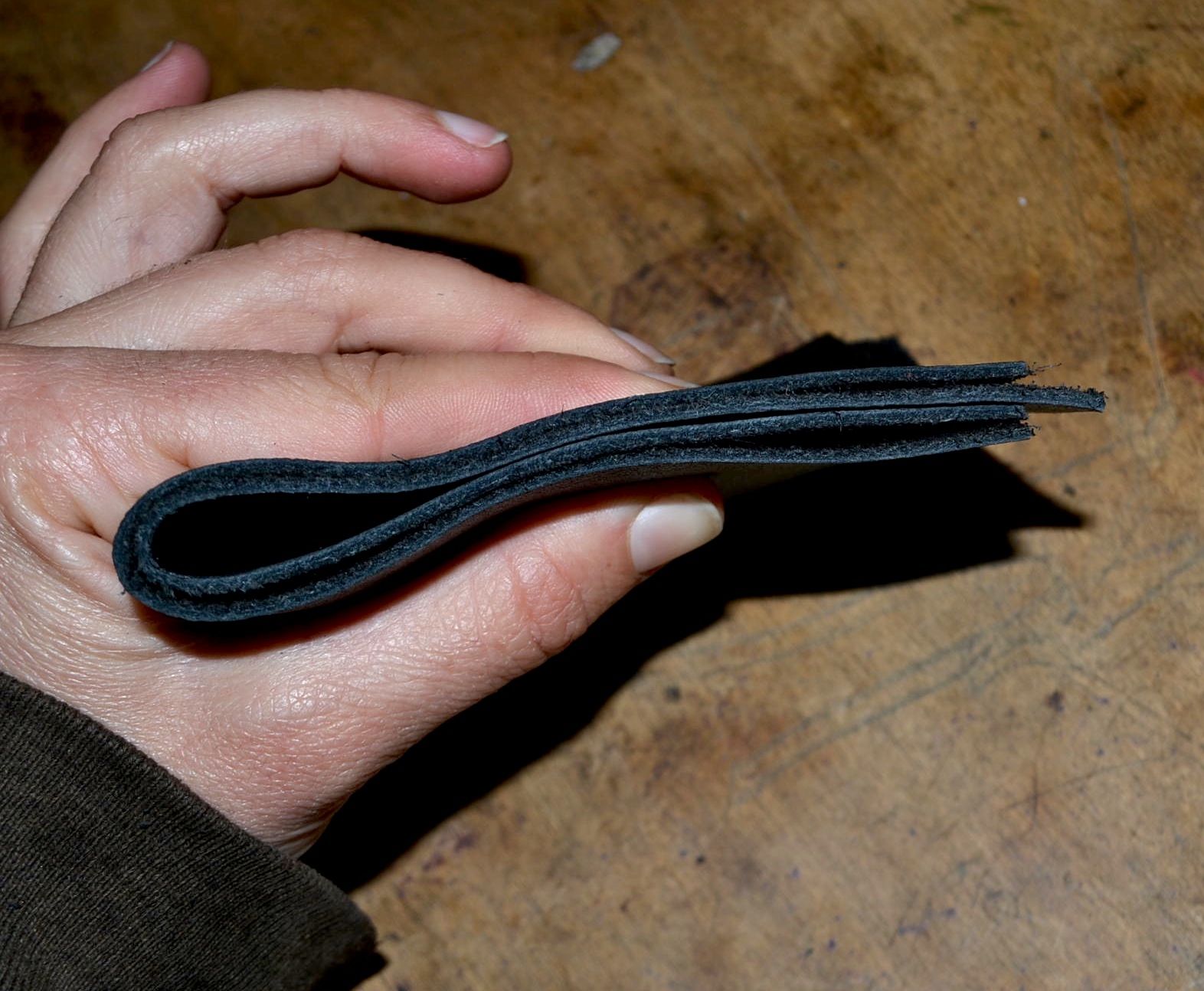 ★DIY LEATHER WALLET★ : 11 Steps (with Pictures) - Instructables