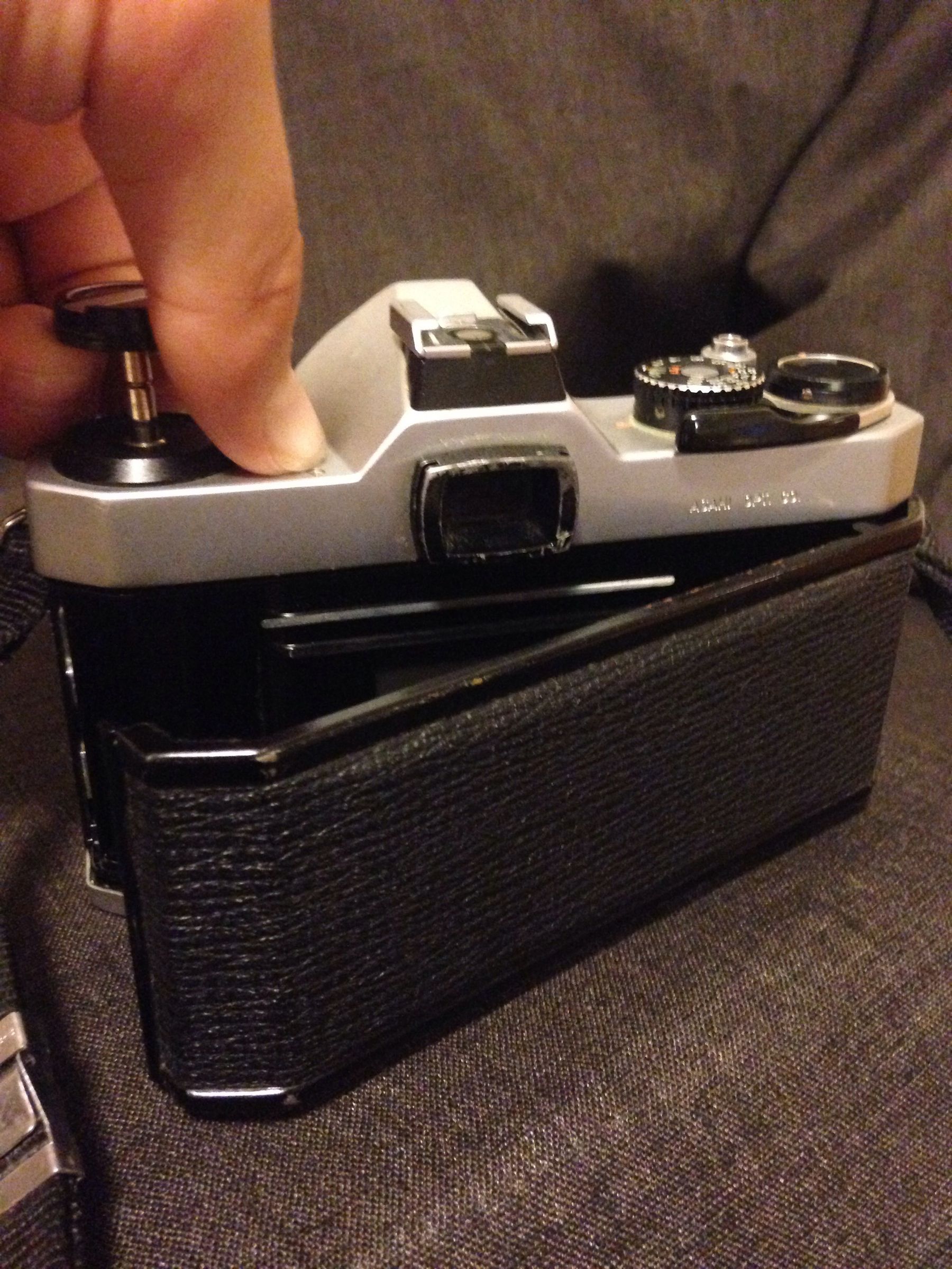 A Beginners Guide to 35mm Film Photography : 7 Steps - Instructables