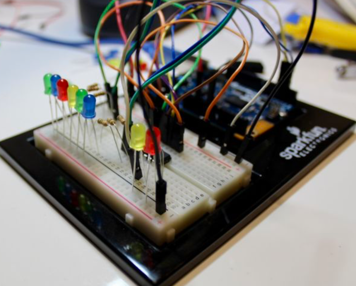LED Ping Pong With Shift Register : 4 Steps - Instructables
