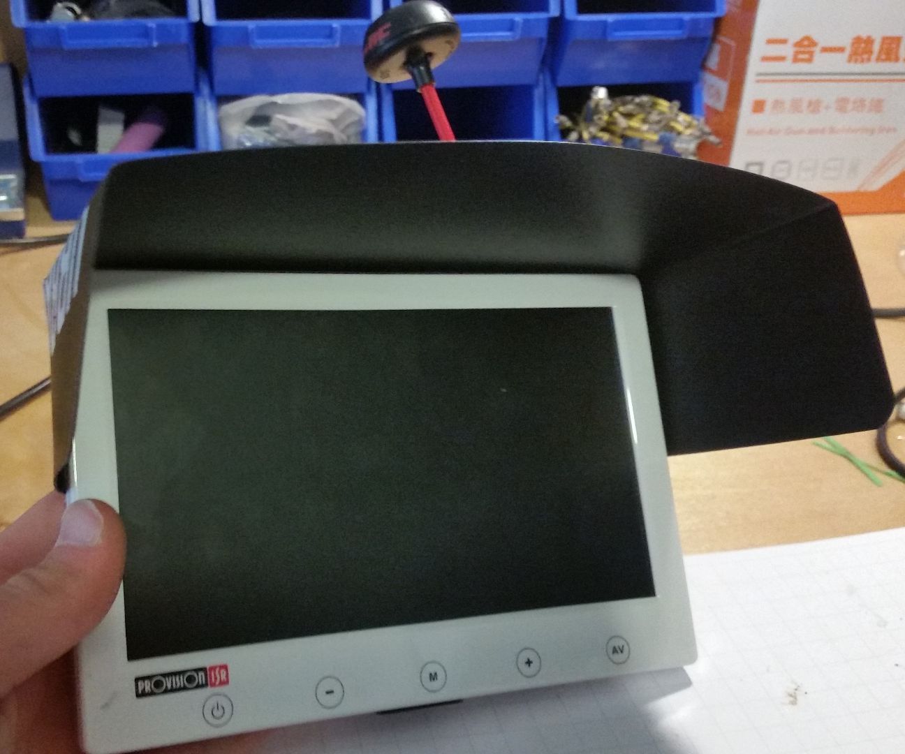 Monitor Hood (fpv) : 4 Steps - Instructables