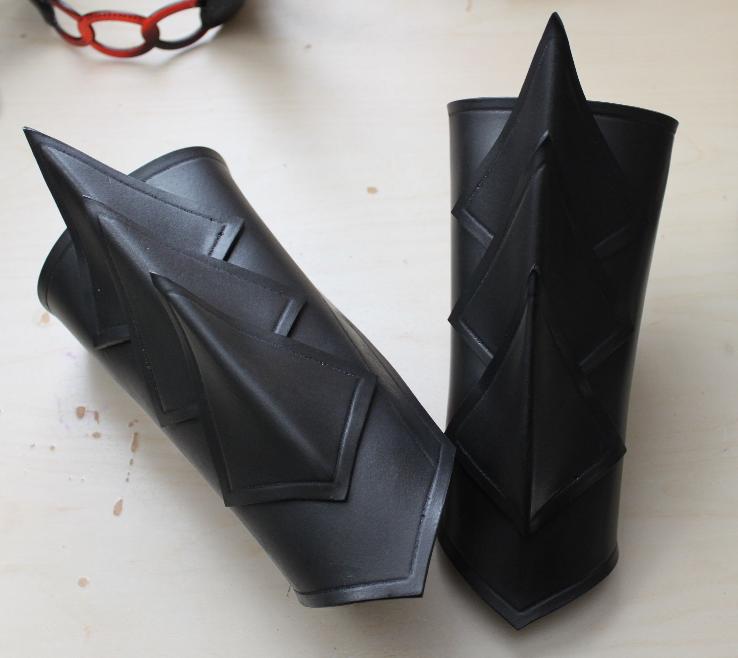 Craft Foam Bracers : 8 Steps (with Pictures) - Instructables