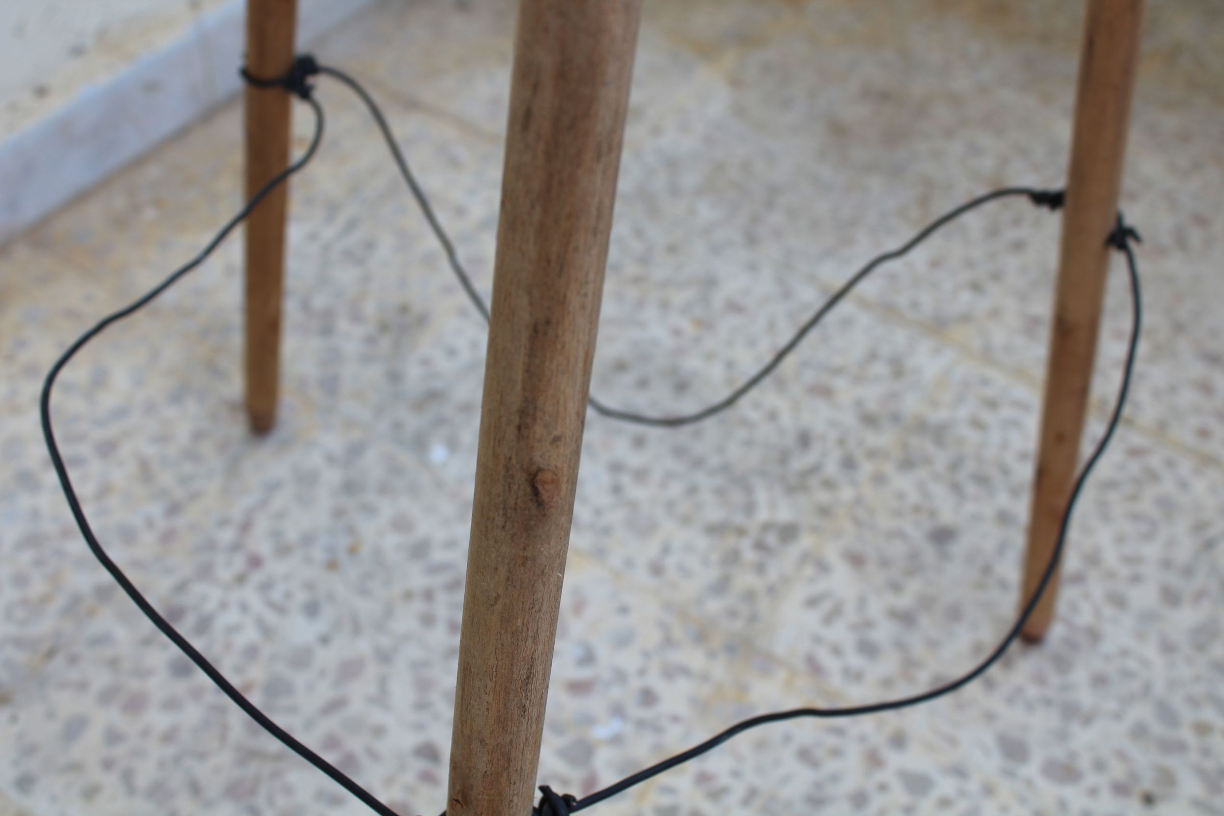How to Make a Wooden Tripod : 9 Steps (with Pictures) - Instructables