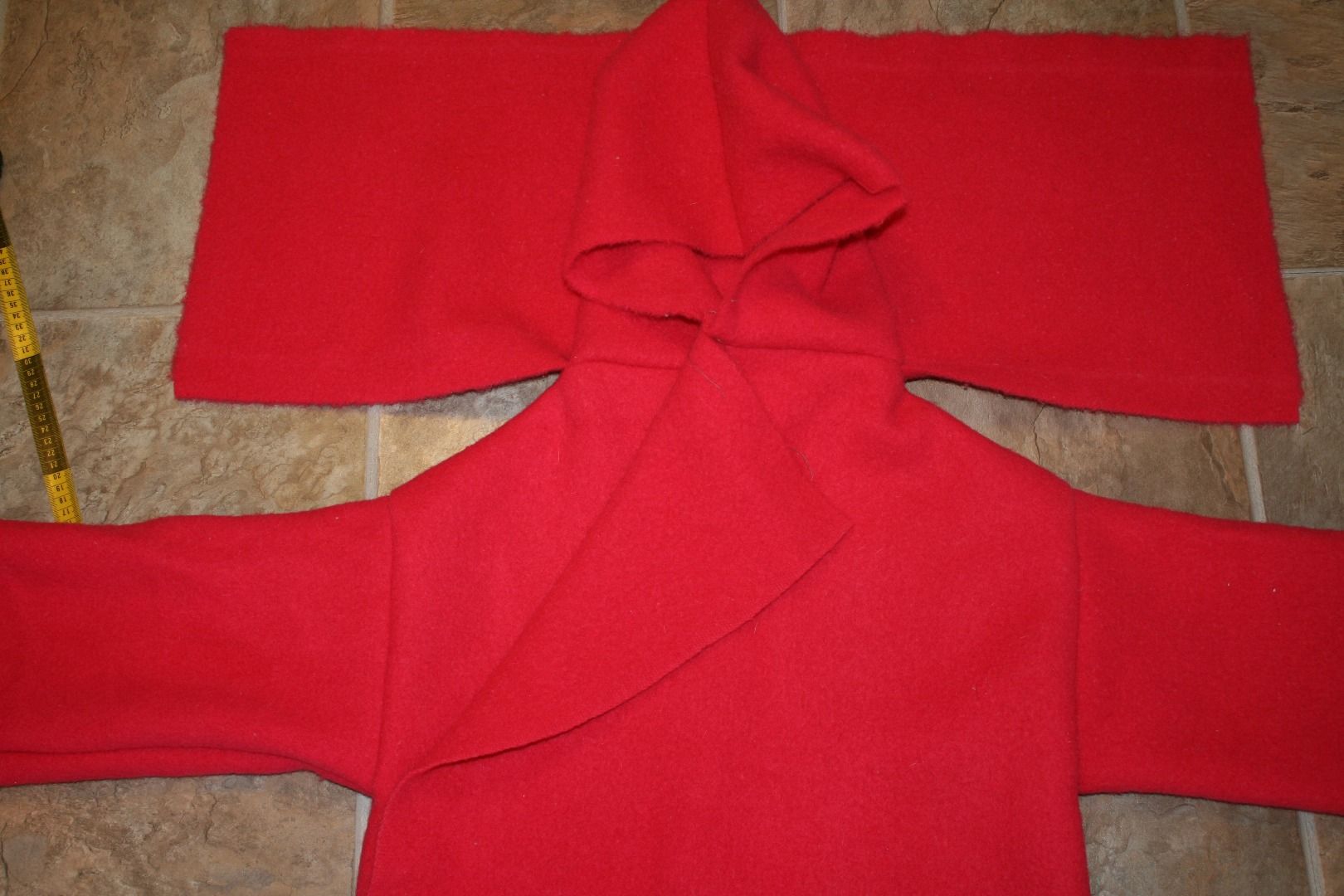 How to Make a Simple Blanket Coat : 9 Steps (with Pictures) - Instructables
