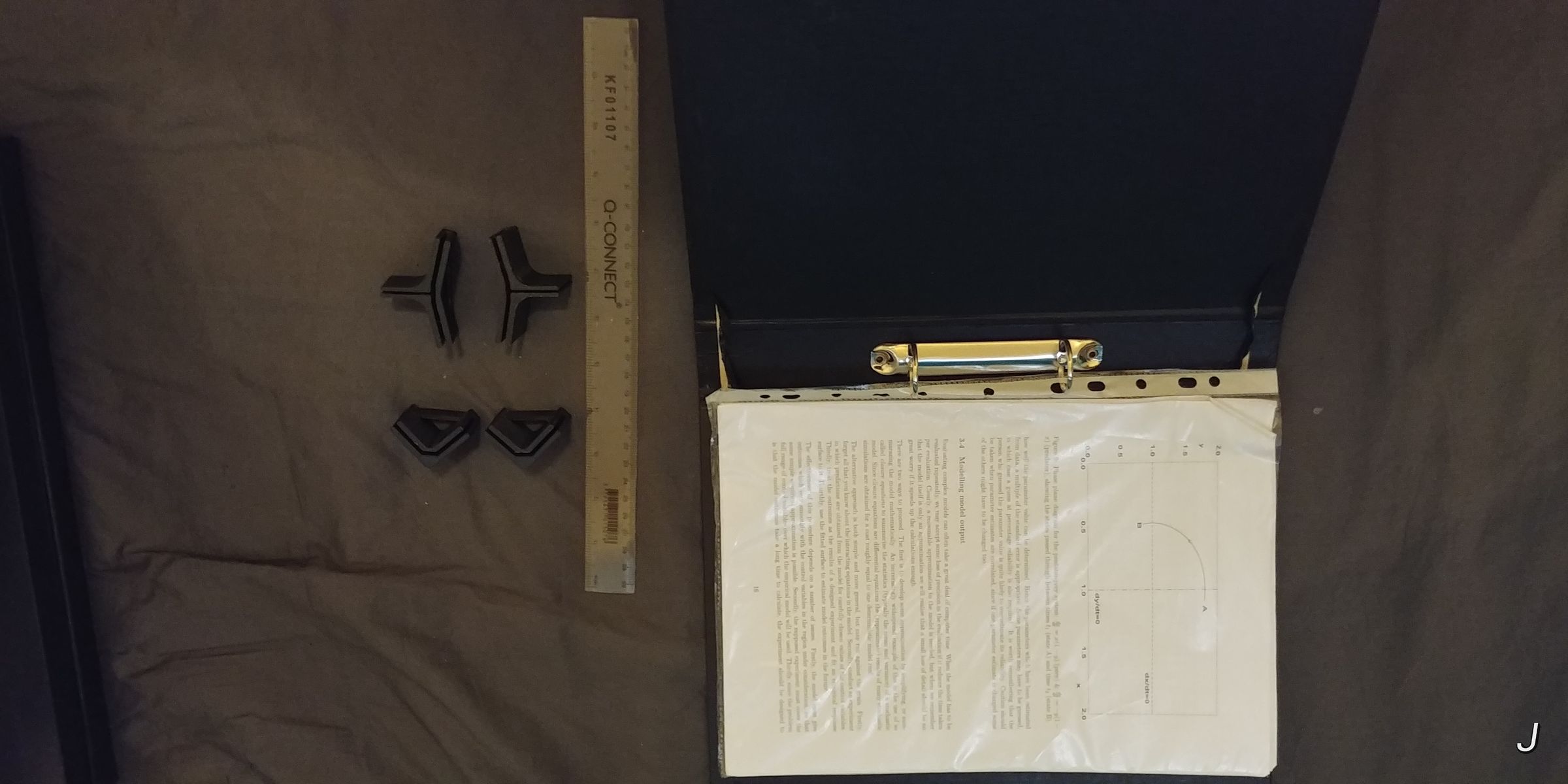 Ring Binder Based Document Stand : 3 Steps - Instructables