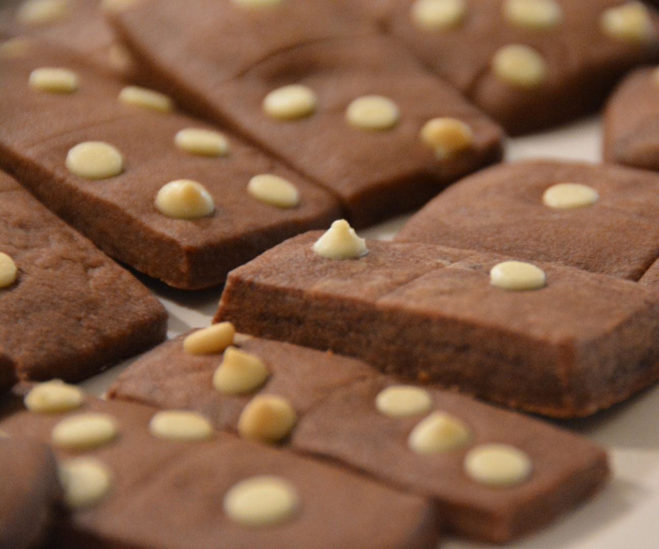 Domino Cookies : 3 Steps (with Pictures) - Instructables