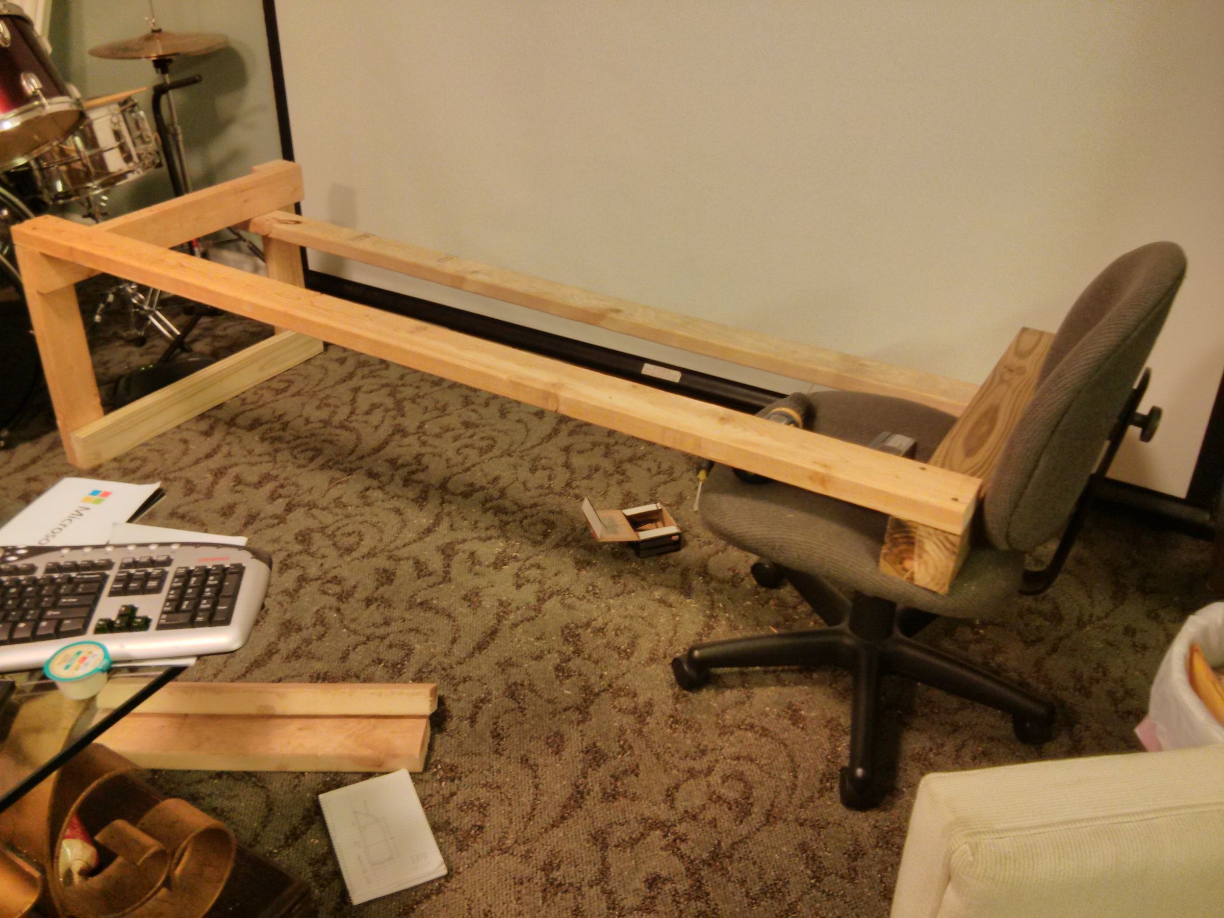 UpCycled Pallet Desk - Instructables