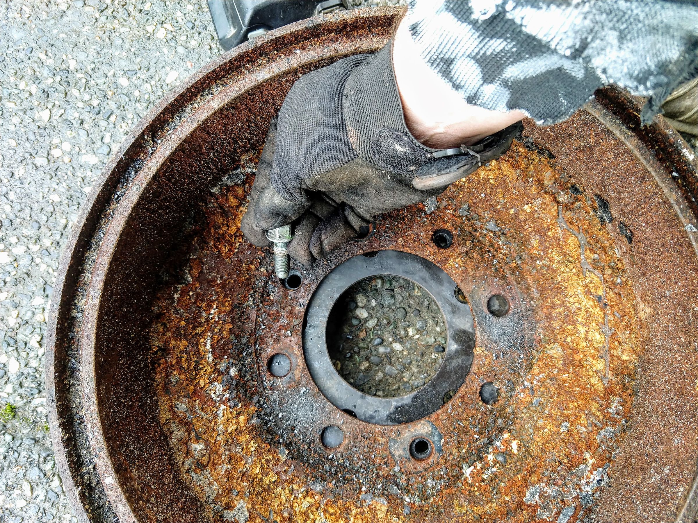 Upcycle Old Steel Wheels Into a Fire Pit : 7 Steps (with Pictures ...