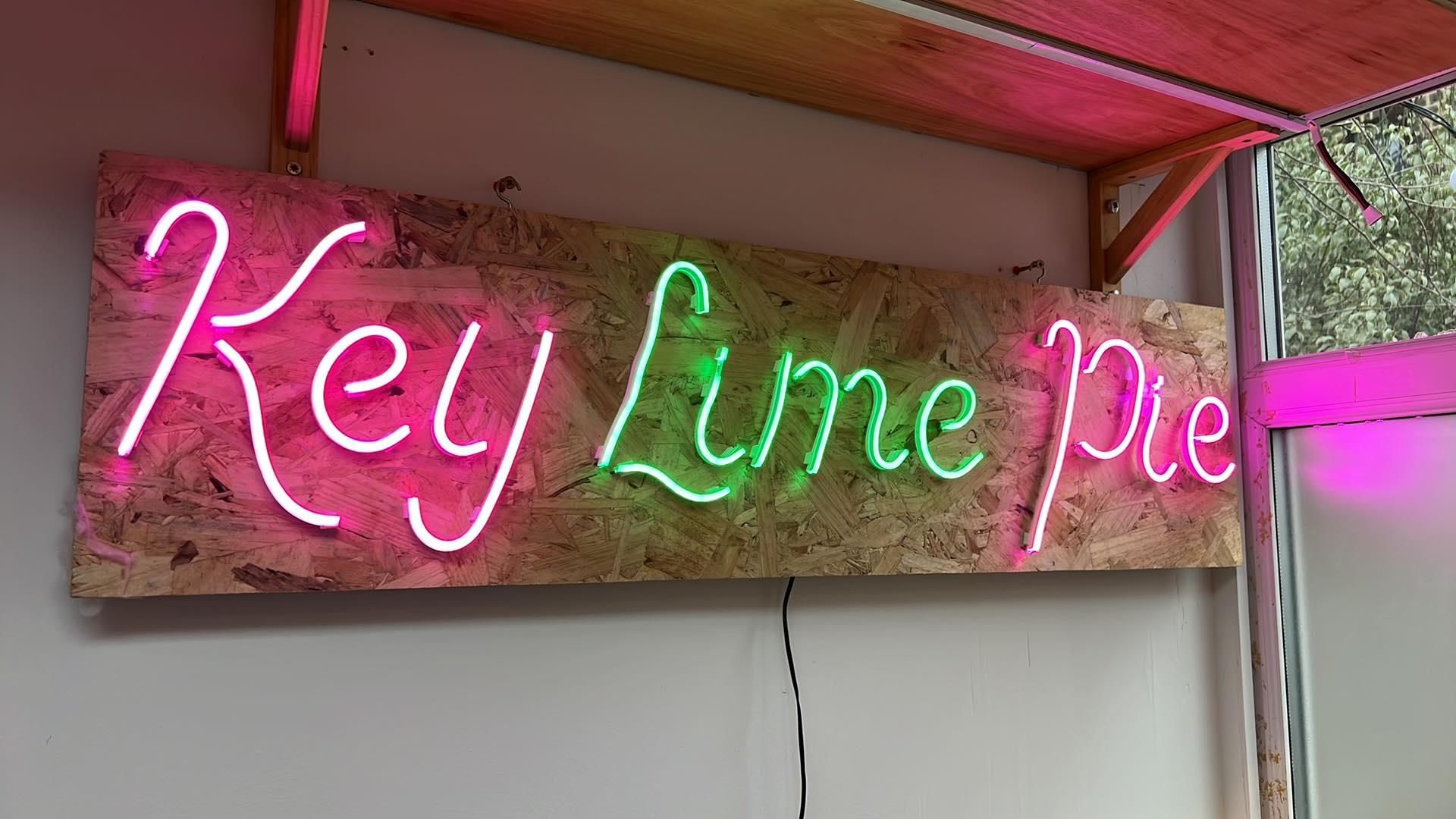 Dynamic Neon Arduino Driven Sign : 6 Steps (with Pictures) - Instructables