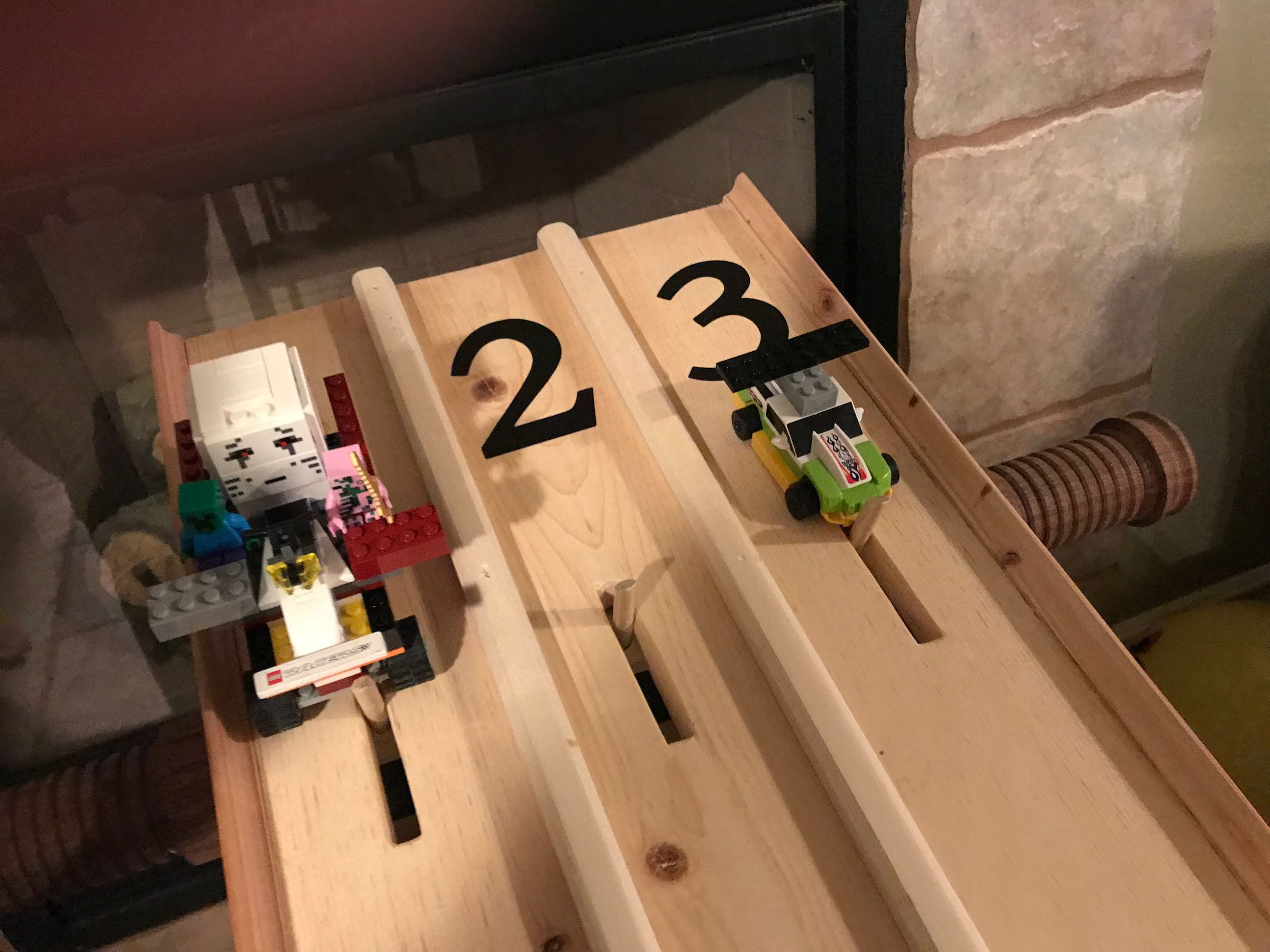 Kids Car Racetrack With Easy Wireless Timer Display : 7 Steps (with ...