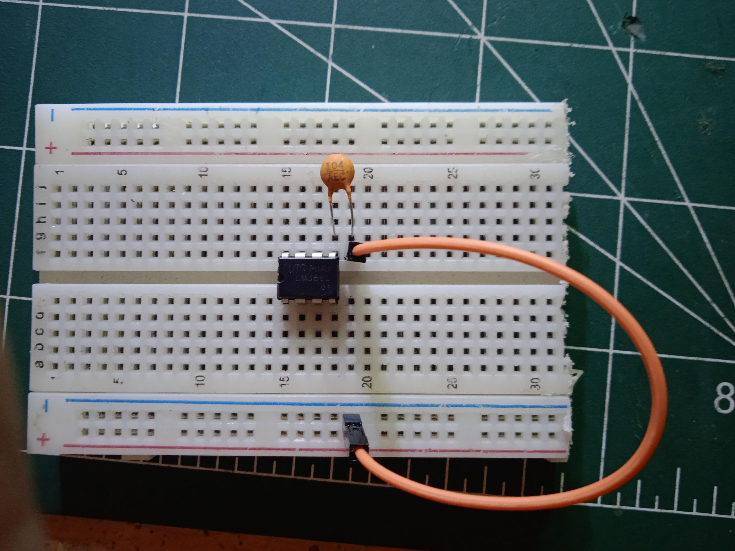 LM386 Ic Audio Amplifier : 9 Steps (with Pictures) - Instructables