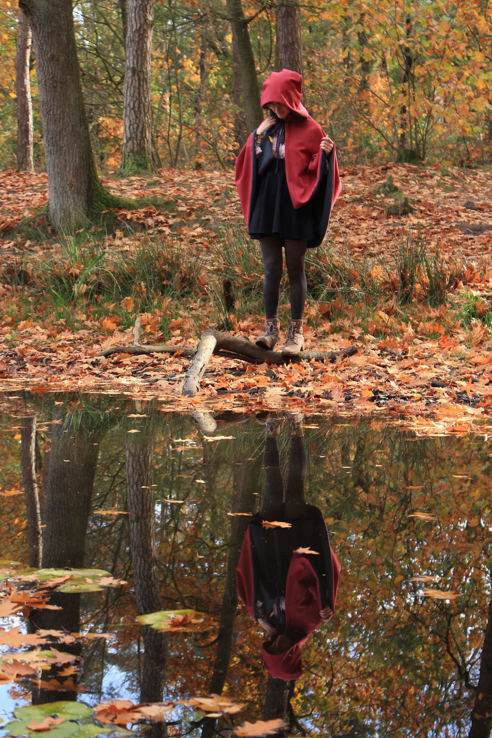 Little Red Riding Hood Invertible Wolf Cloak : 17 Steps (with Pictures ...