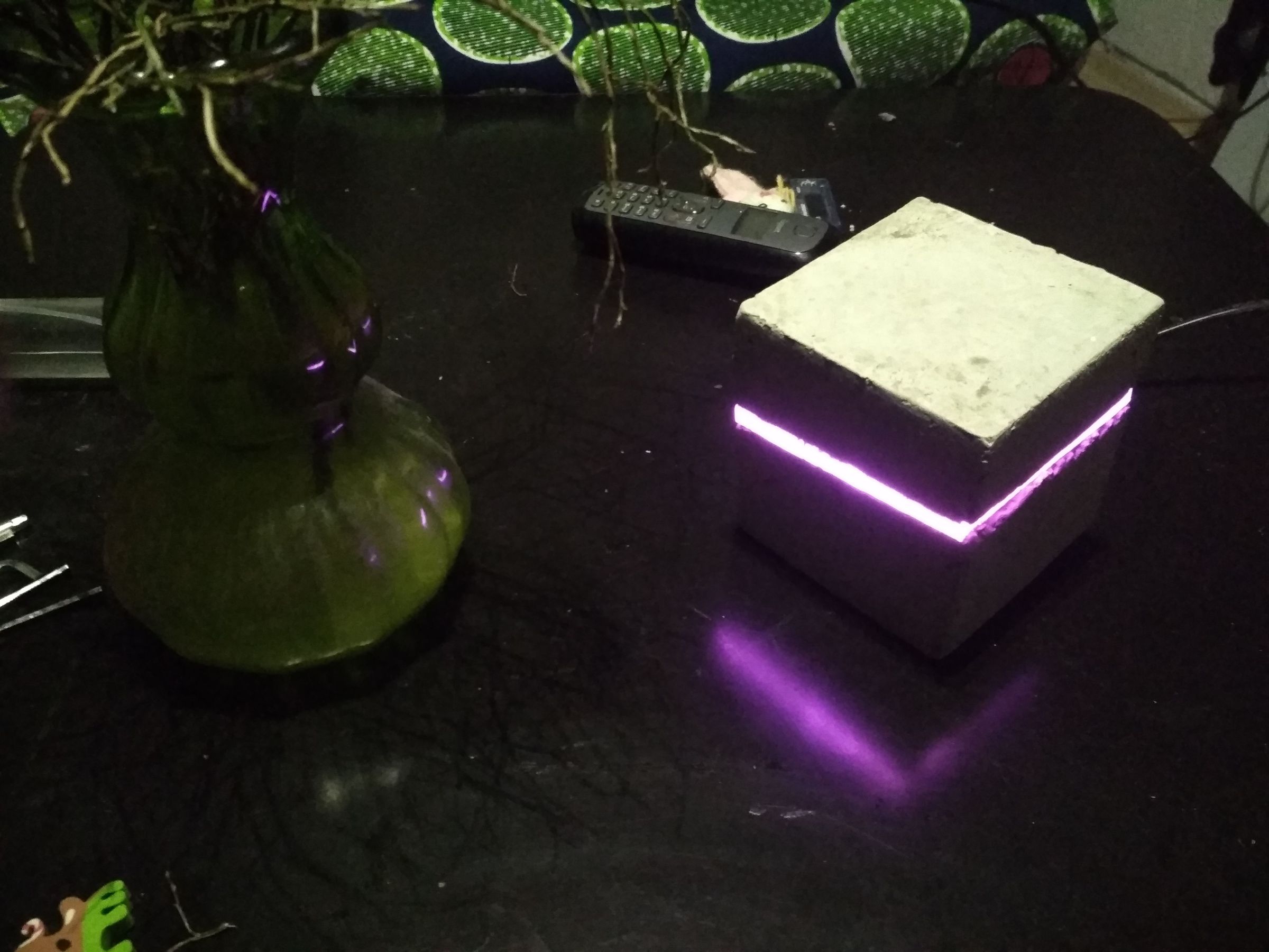 Concrete Cube Low Power Night Light : 6 Steps - Instructables