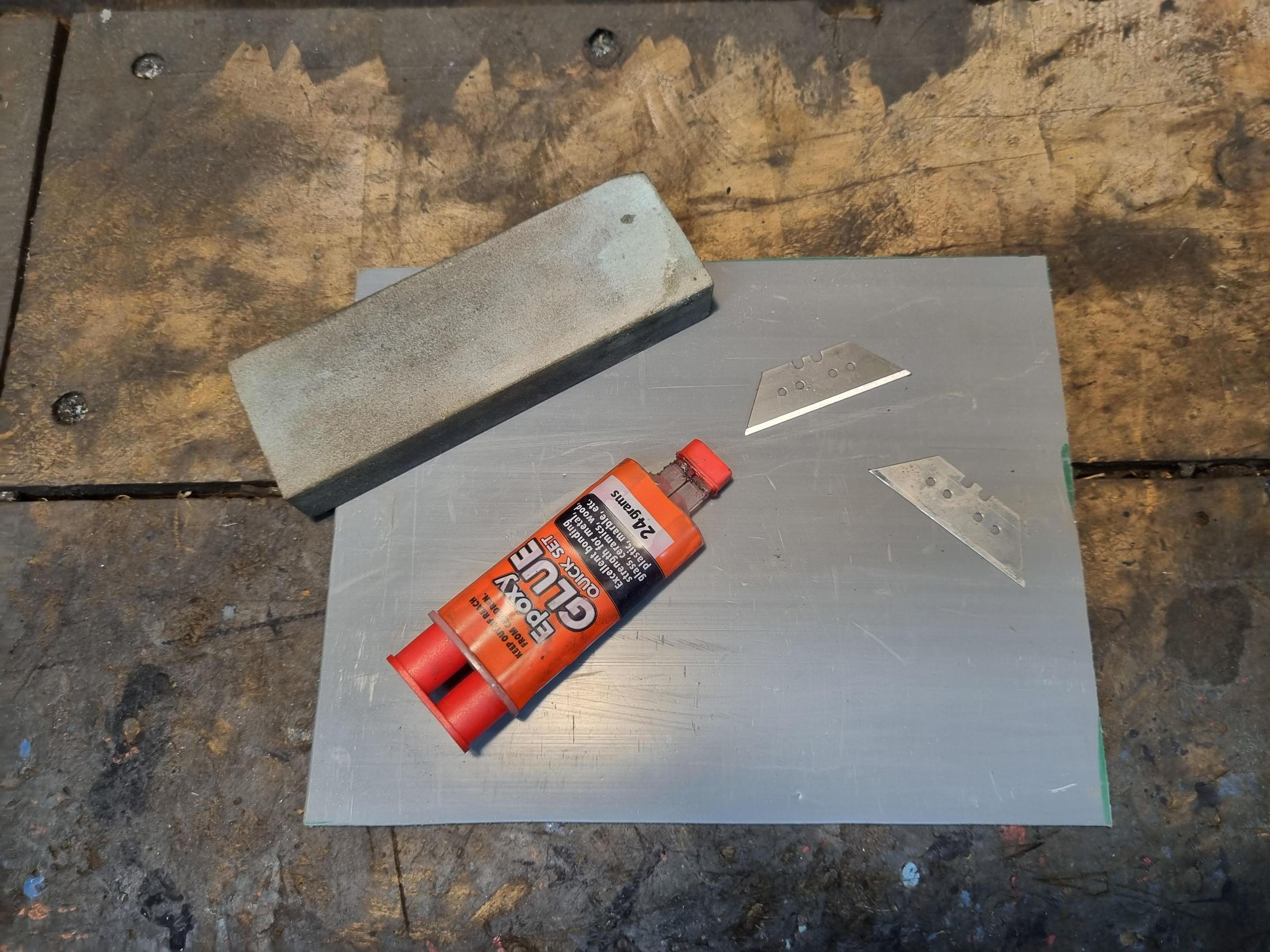 Simple Card Scraper : 5 Steps - Instructables