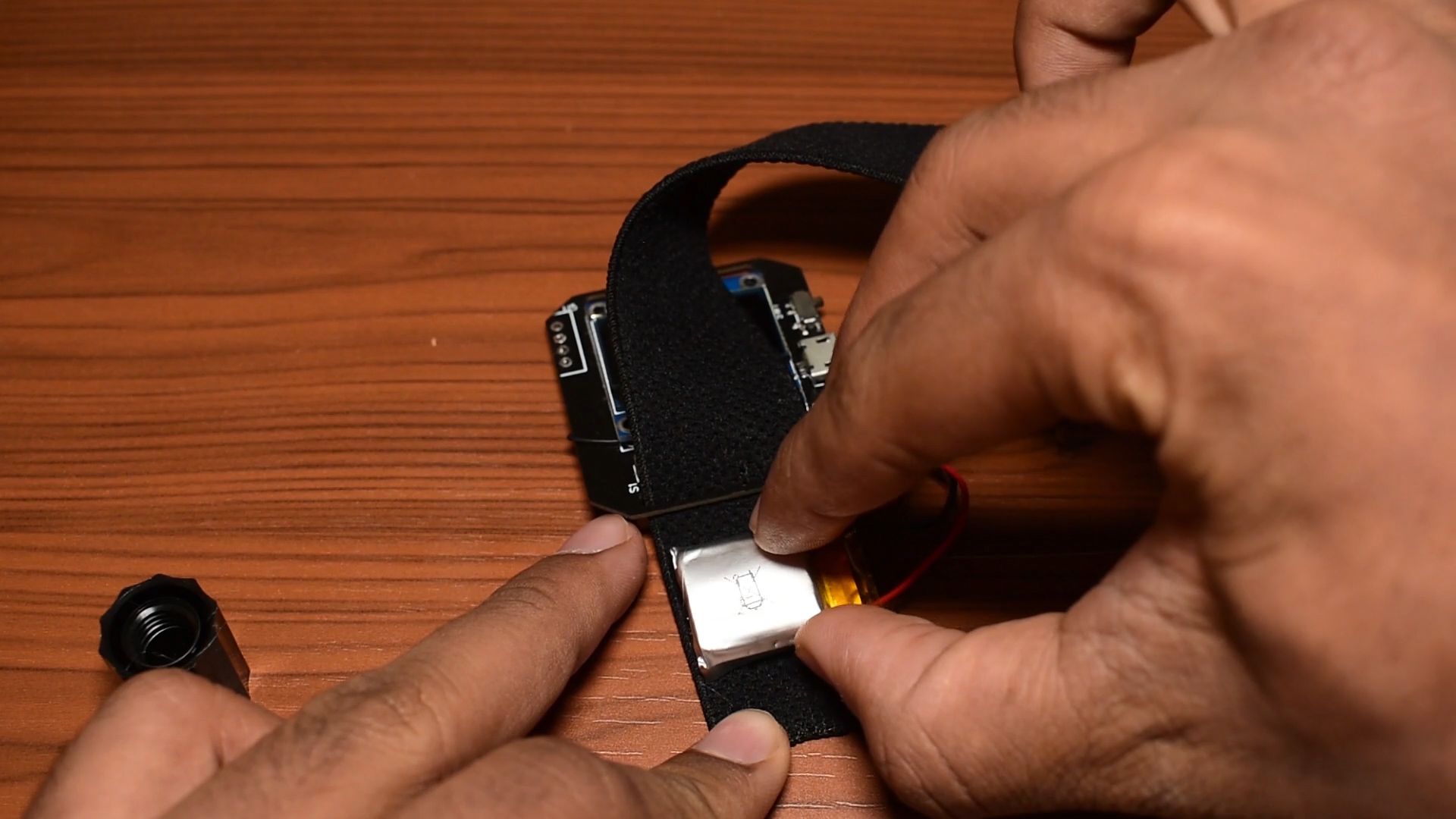 How to: Make a DIY Smartwatch Using ESP8266