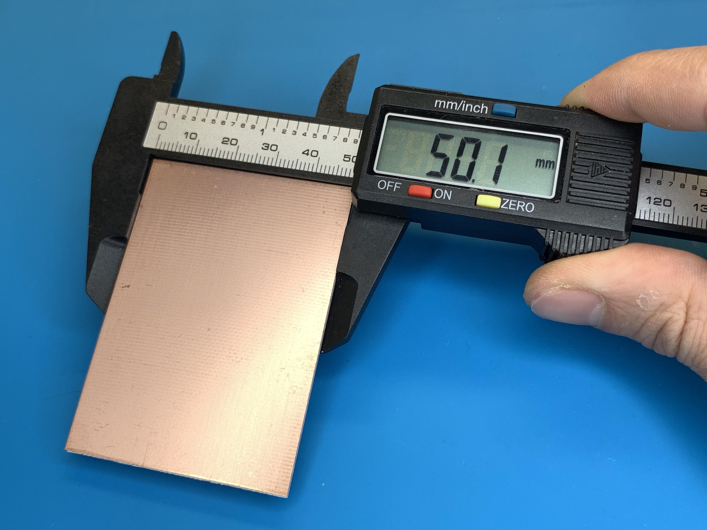 Make a Simple AM Radio : 4 Steps - Instructables