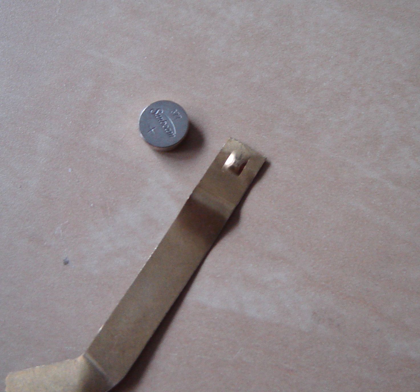 How to Make Small Battery Holders : 10 Steps (with Pictures ...