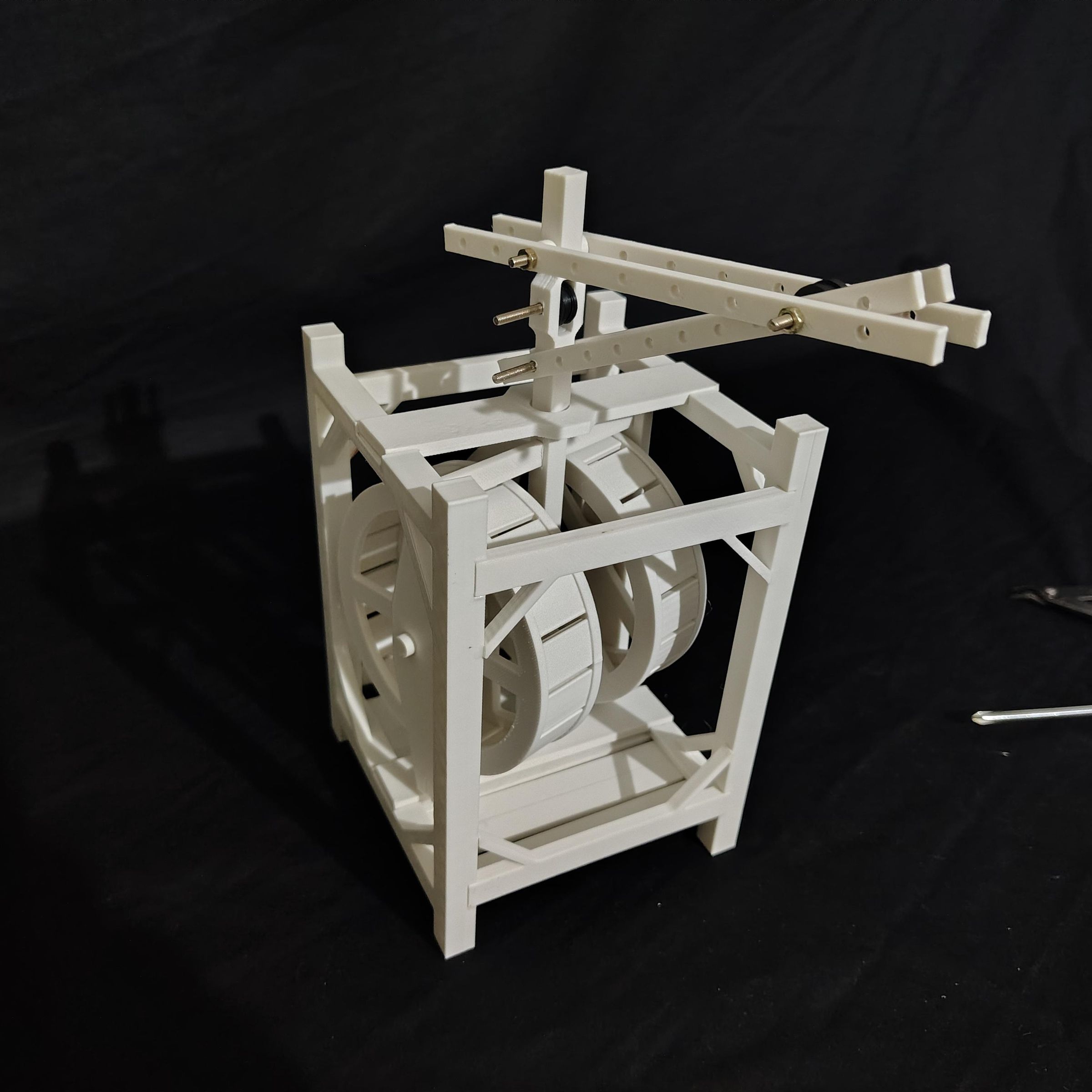 Medieval Mechanical Crane : 9 Steps (with Pictures) - Instructables