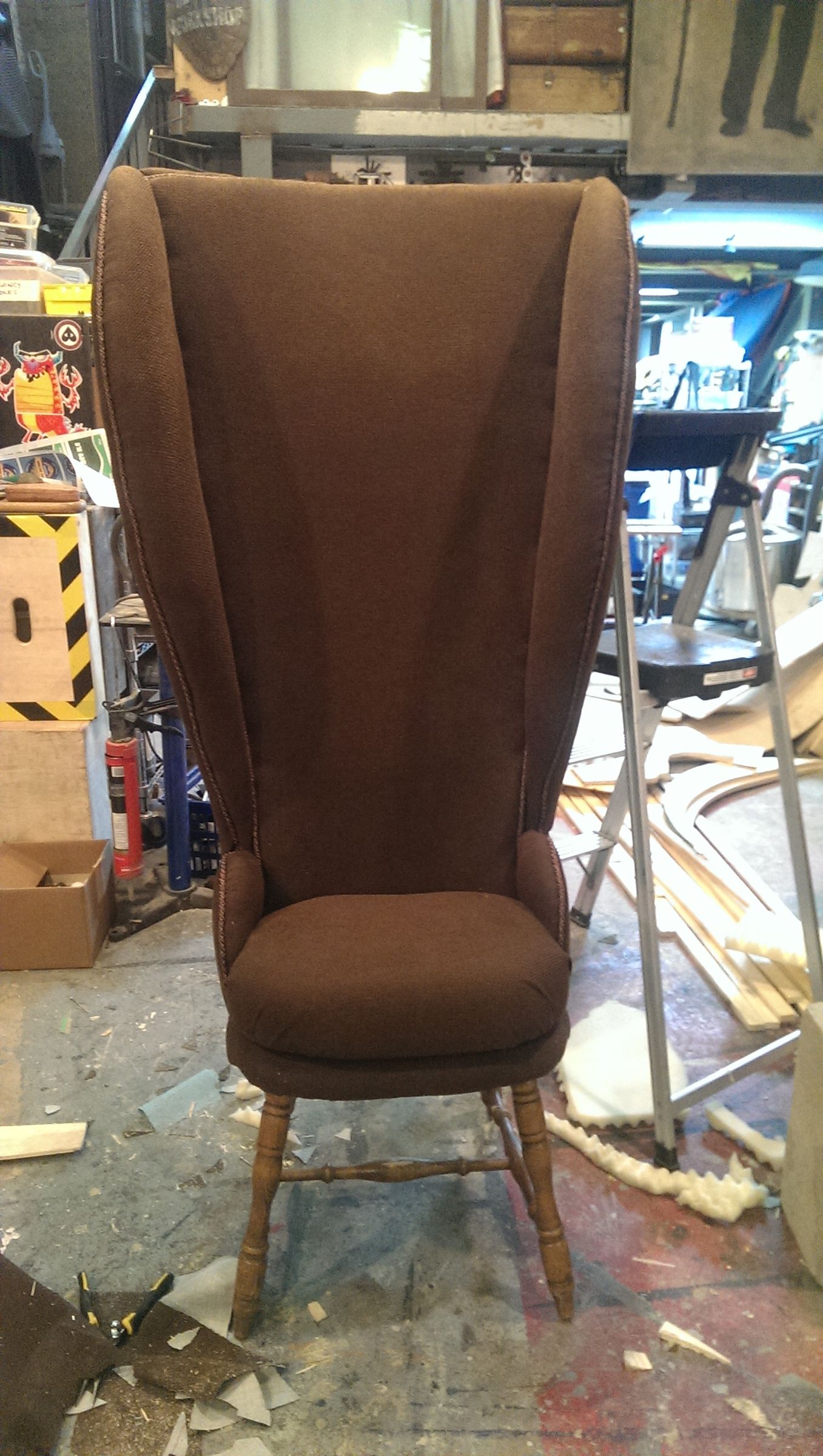 Tim Burtonnish Mad Hatter Tea Party Chair! : 6 Steps (with Pictures ...