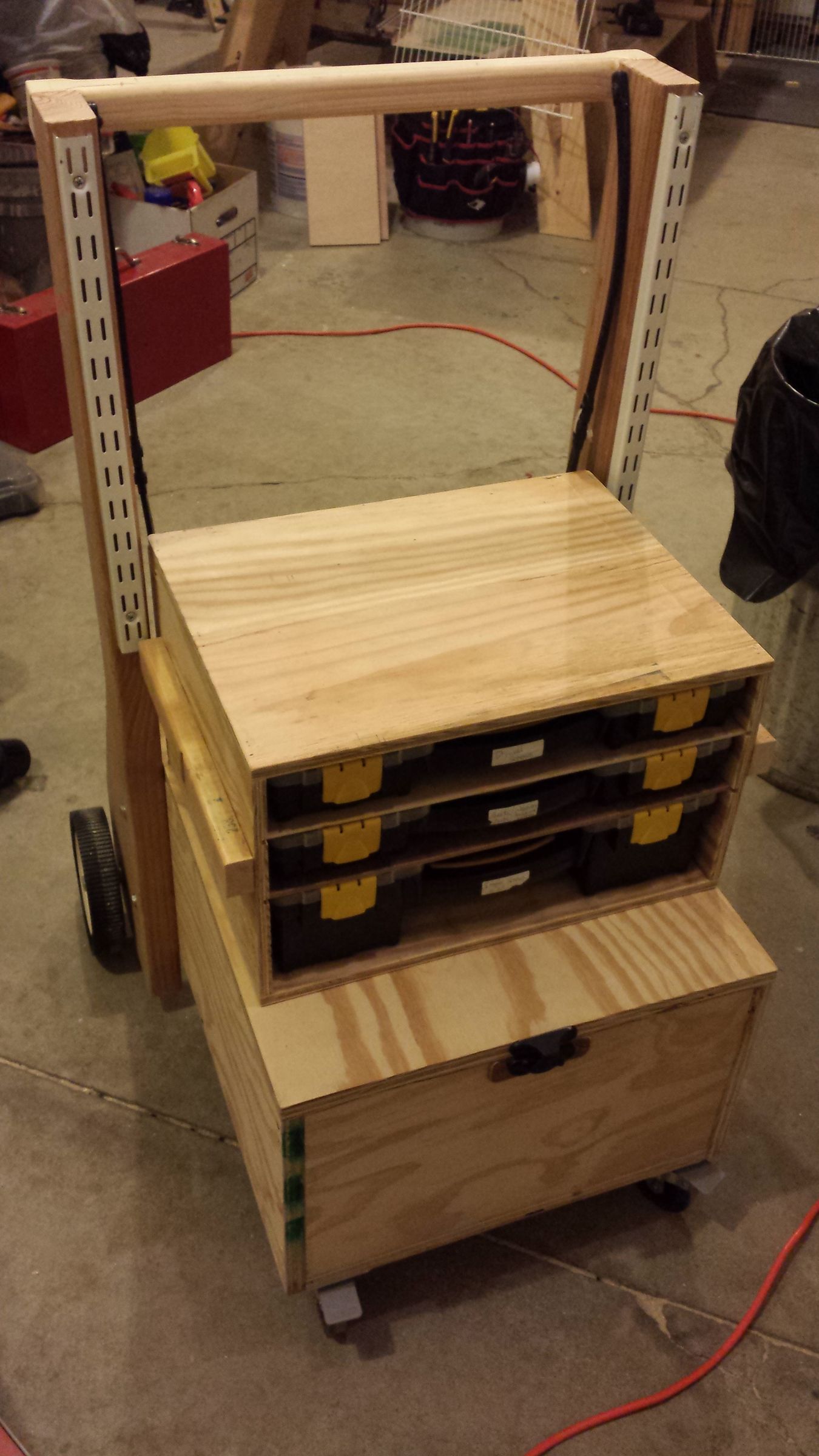 Mobile Toolbox and Work Station : 5 Steps - Instructables