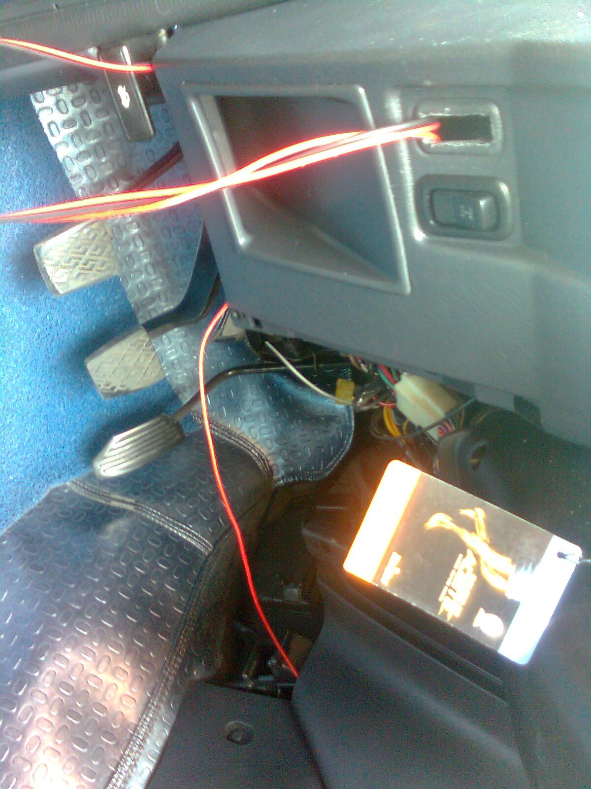 Daihatsu Terios Lights Tuned Up !!! : 7 Steps - Instructables