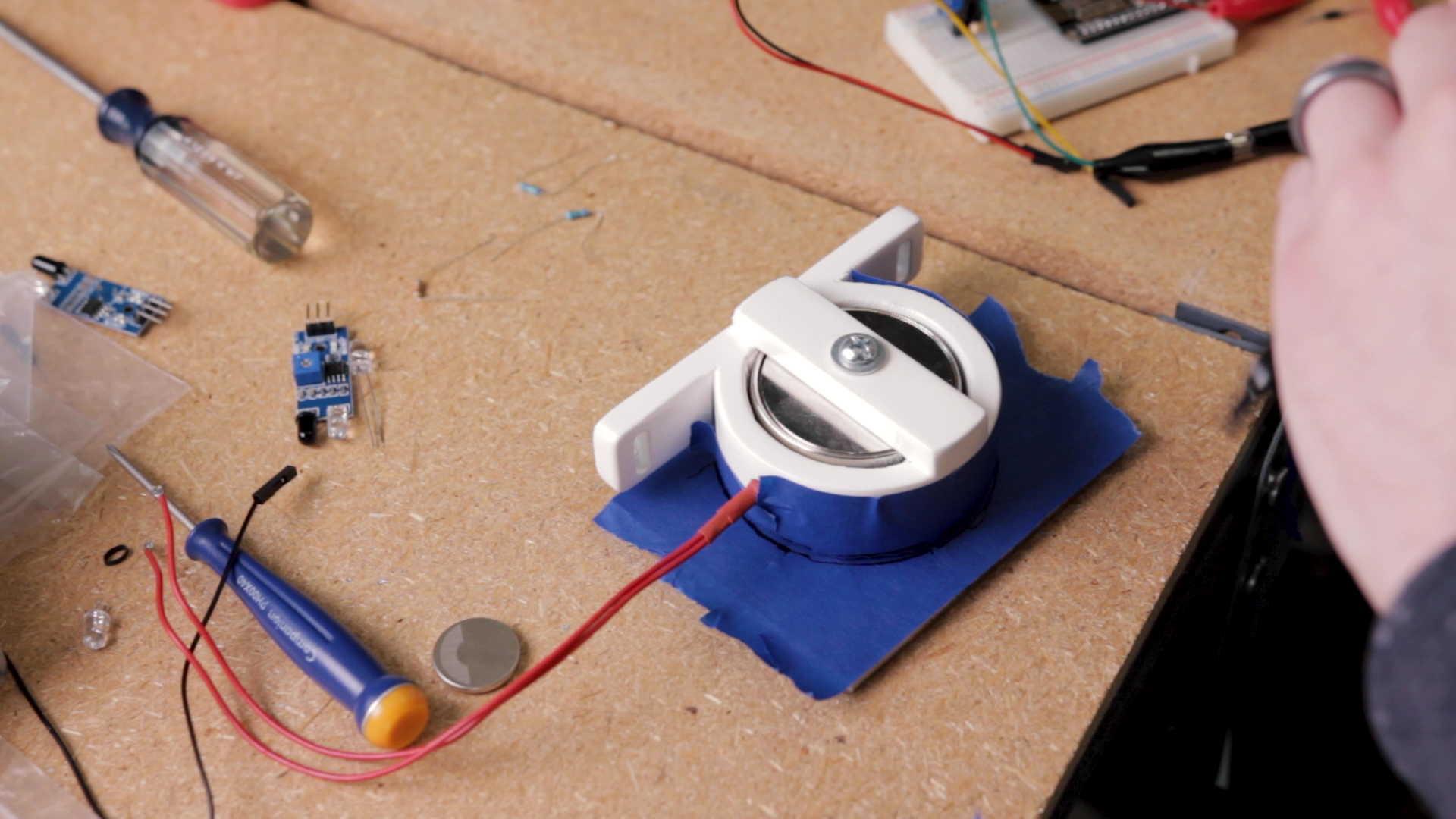 Magnetic Smart Lock With Secret Knock, IR Sensor, & Web App : 7 Steps ...