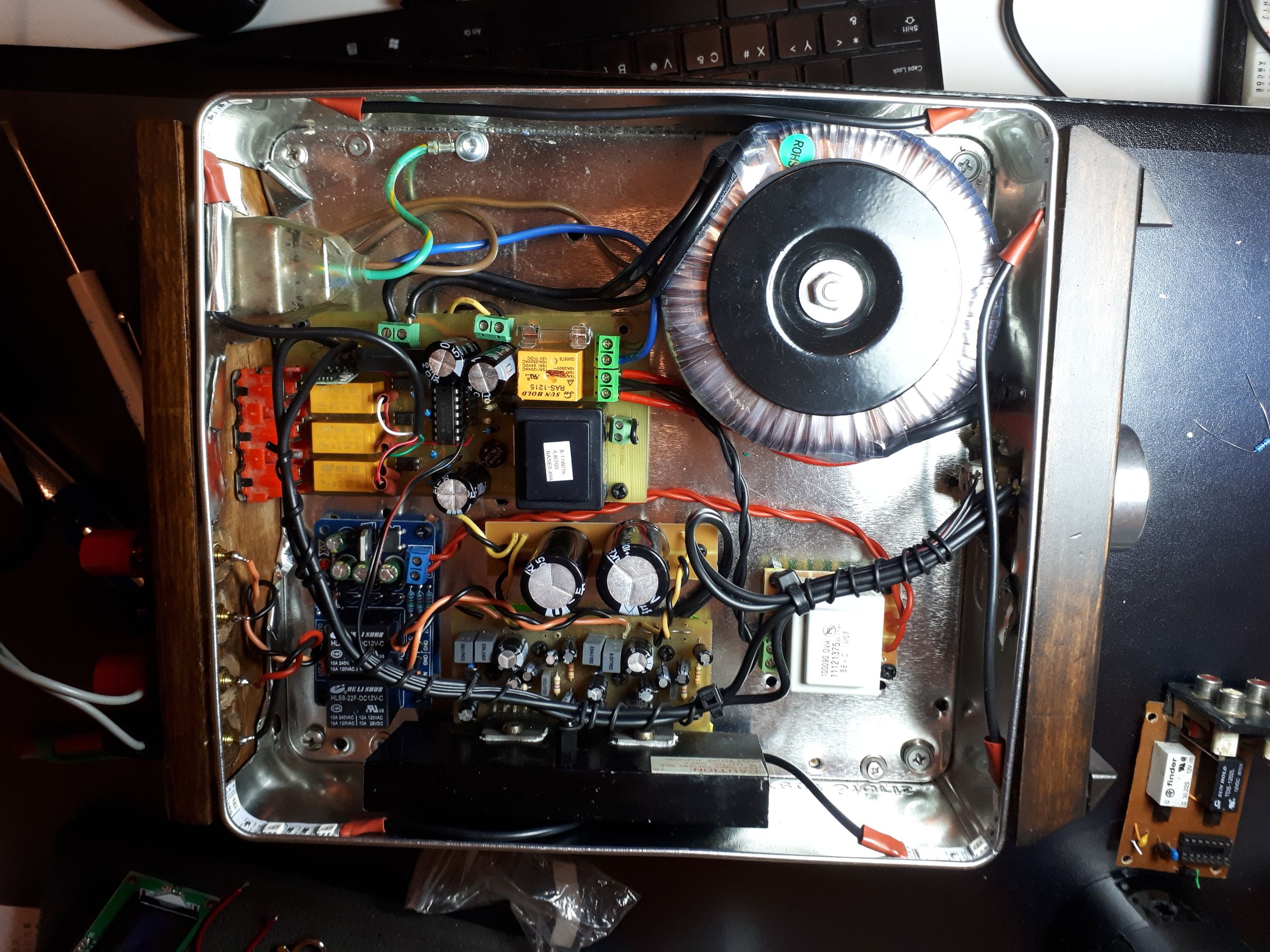 Upgrade of TDA2005 Amplifier : 6 Steps (with Pictures) - Instructables