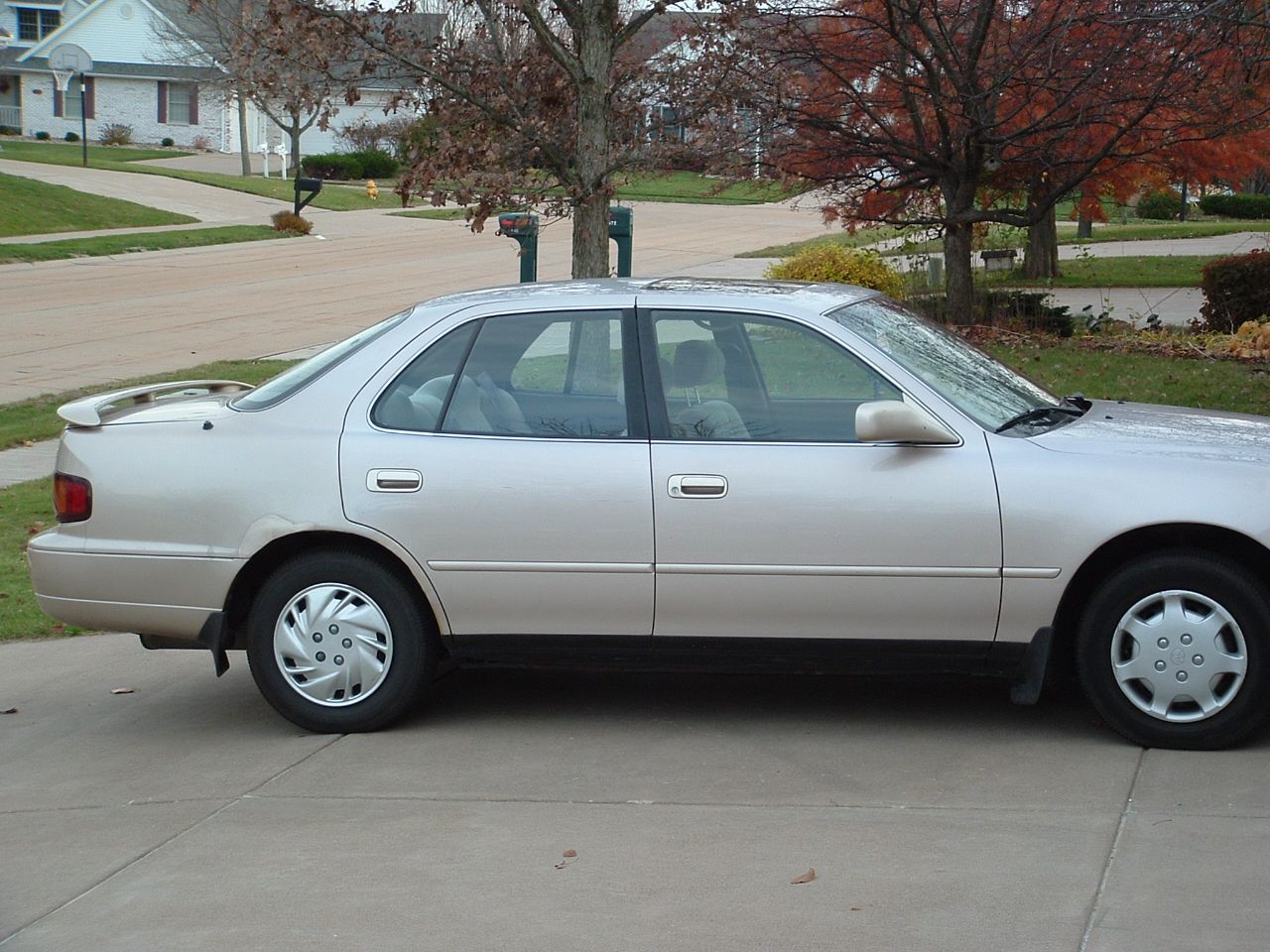 How to Fix Rust Around Your Wheel Wells : 8 Steps (with Pictures ...