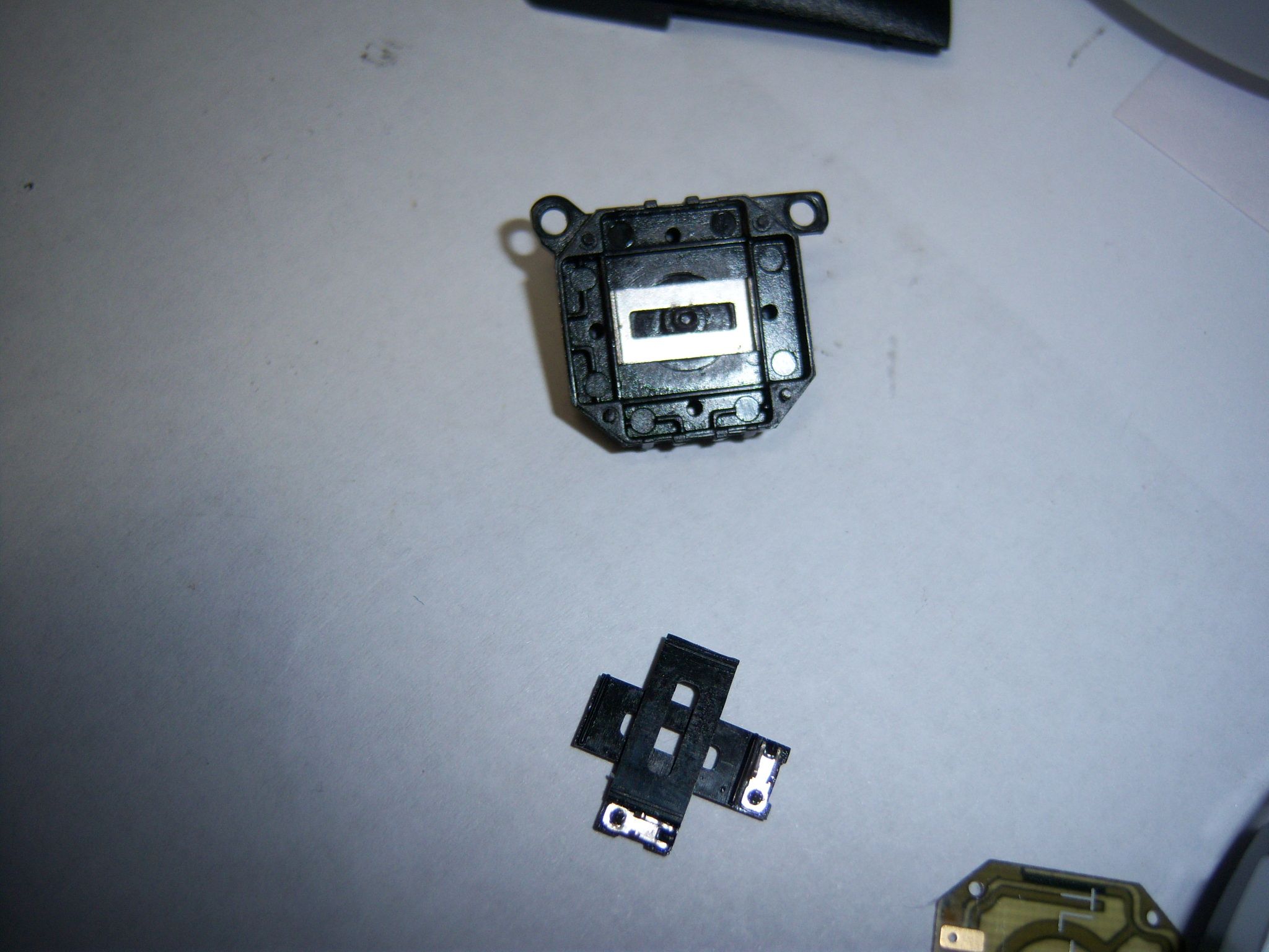 Repair a Wandering PSP Analog Joystick : 13 Steps - Instructables