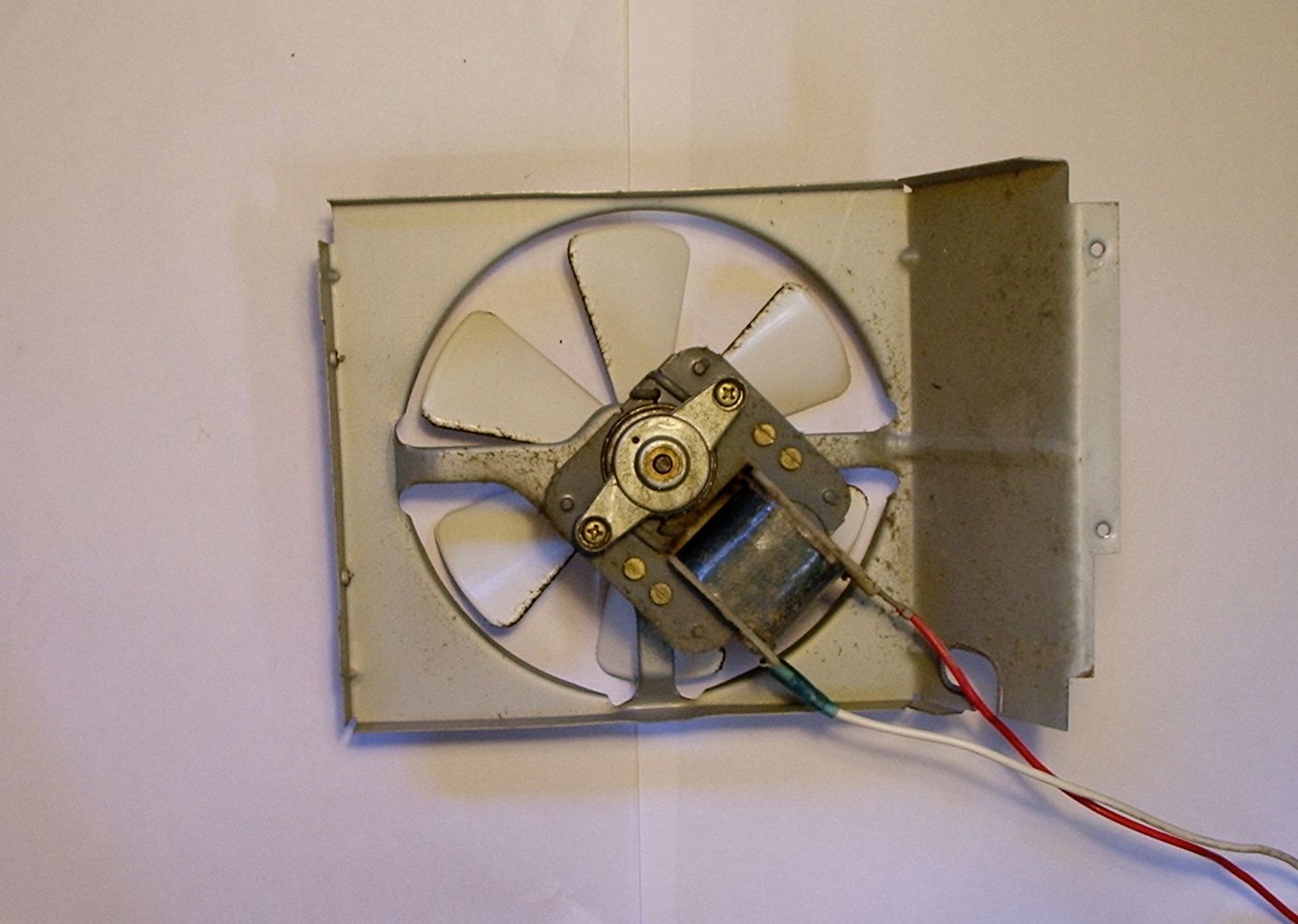 How to Take Apart a Microwave : 18 Steps - Instructables