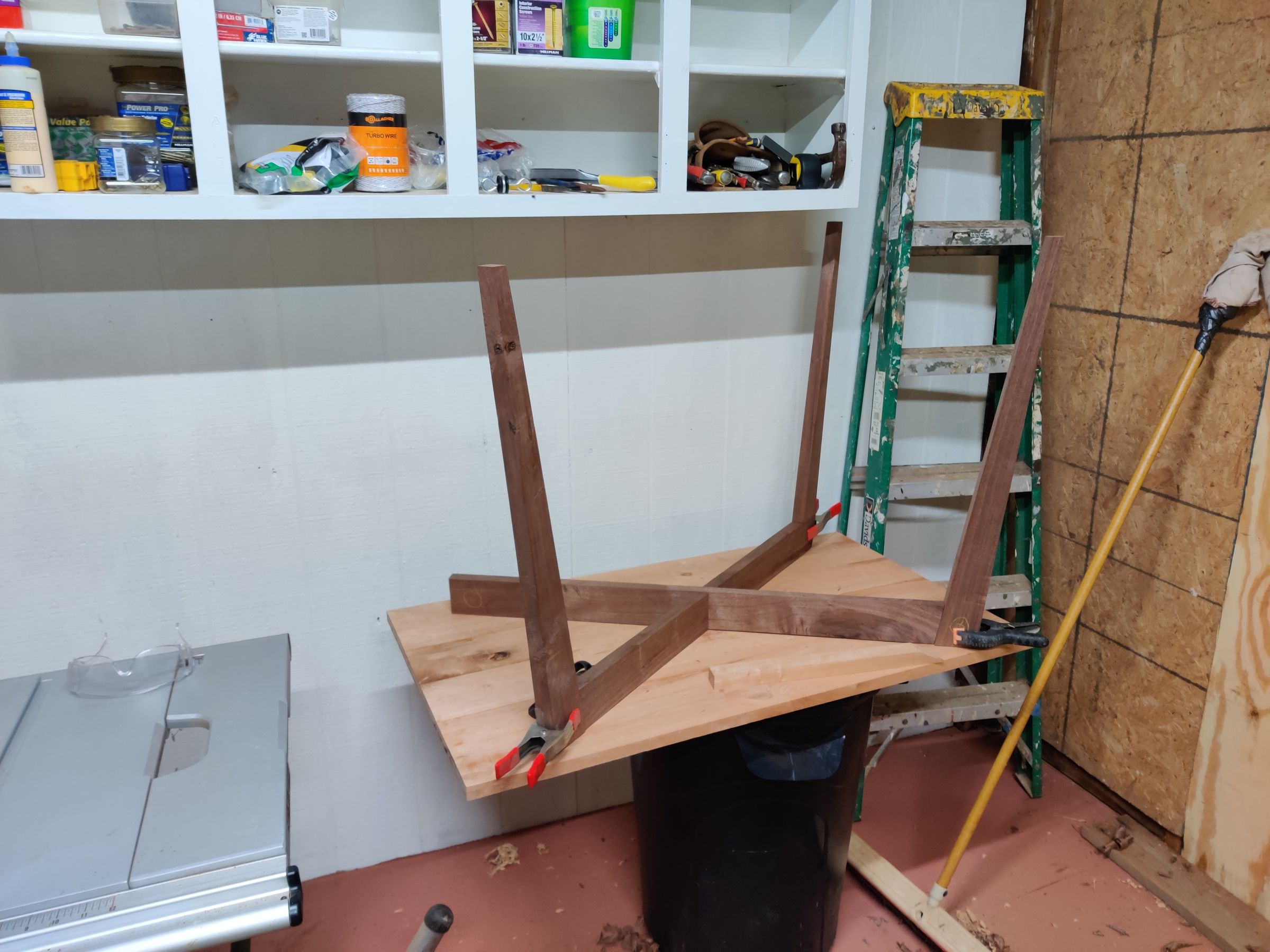Table With Hidden Lamp : 11 Steps (with Pictures) - Instructables