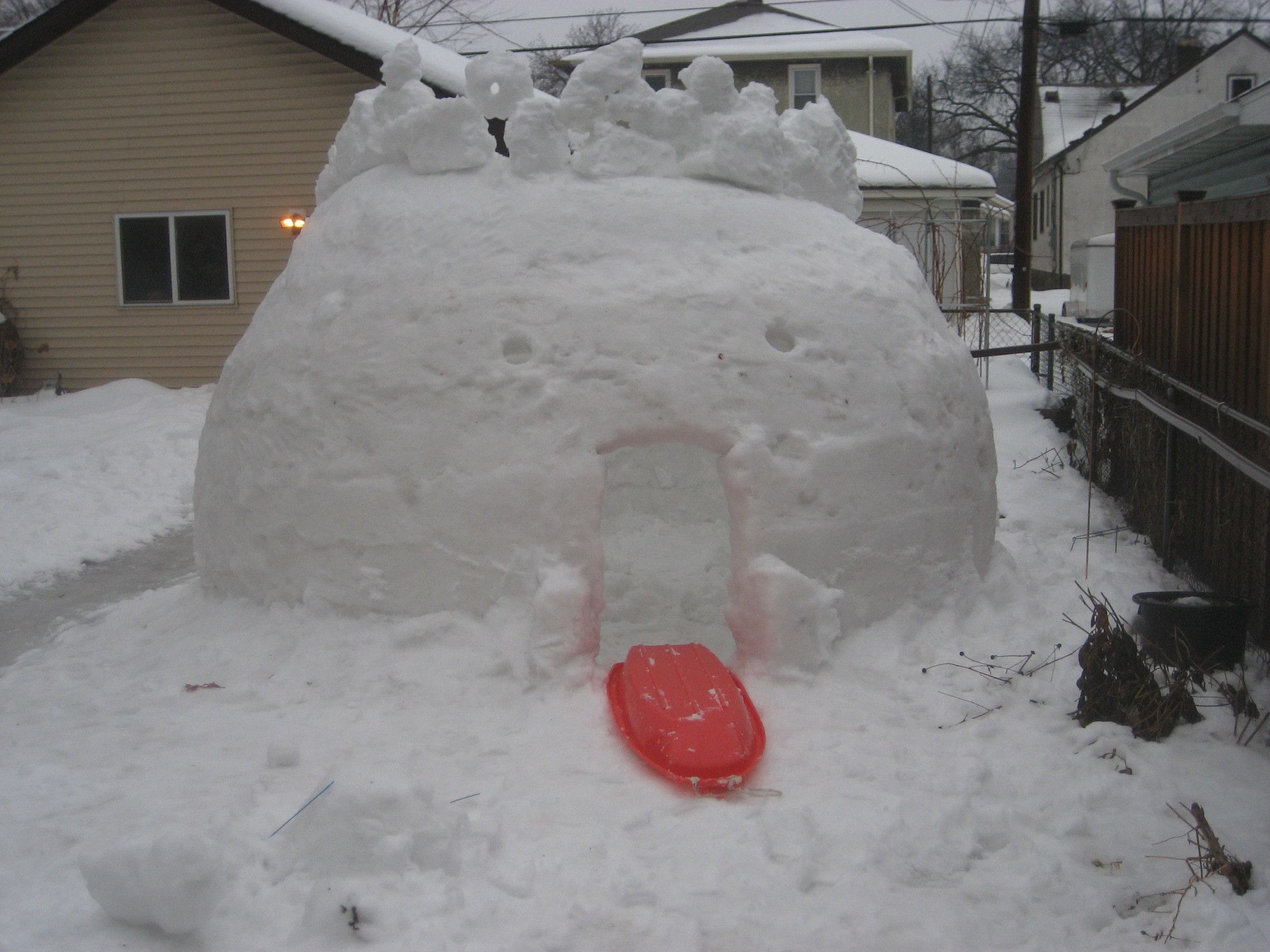 Igloo Made With Nifty Tool : 10 Steps (with Pictures) - Instructables