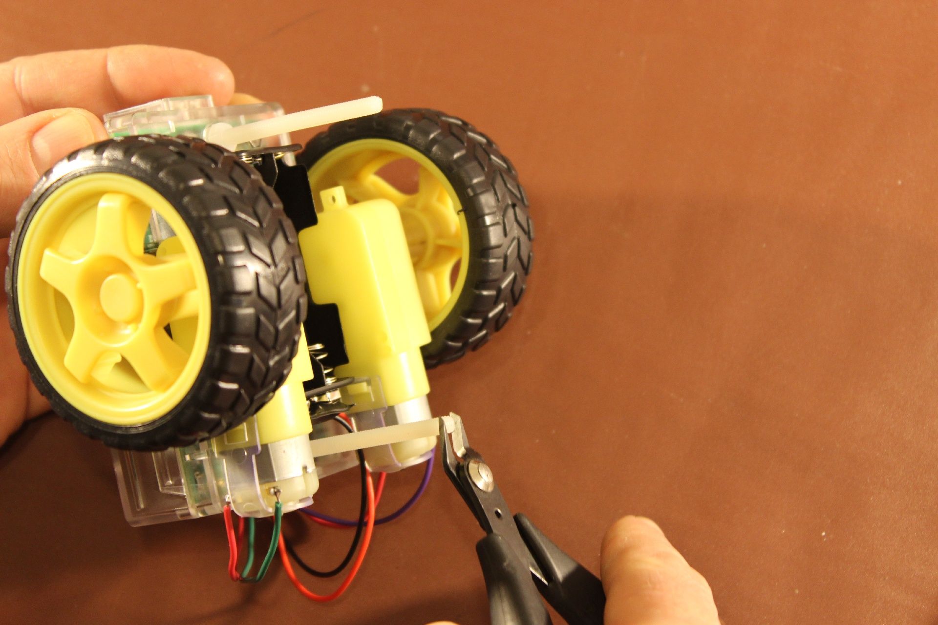 PiCy - the Tiny Raspberry Pi Powered Robot! : 12 Steps - Instructables