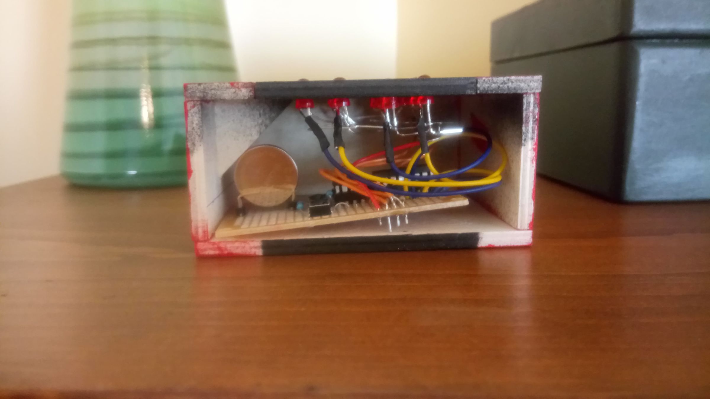 Simple Binary Clock Using Attiny85 : 10 Steps - Instructables