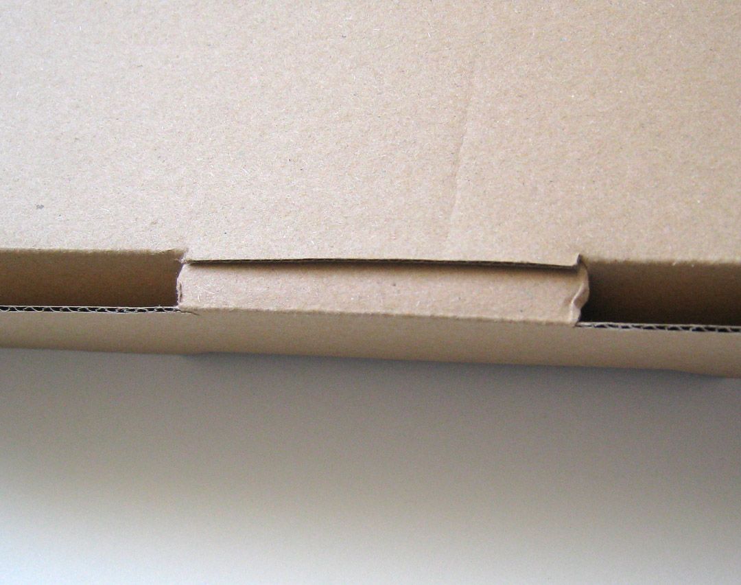 Flat-pack Cardboard Beach Office : 6 Steps (with Pictures) - Instructables