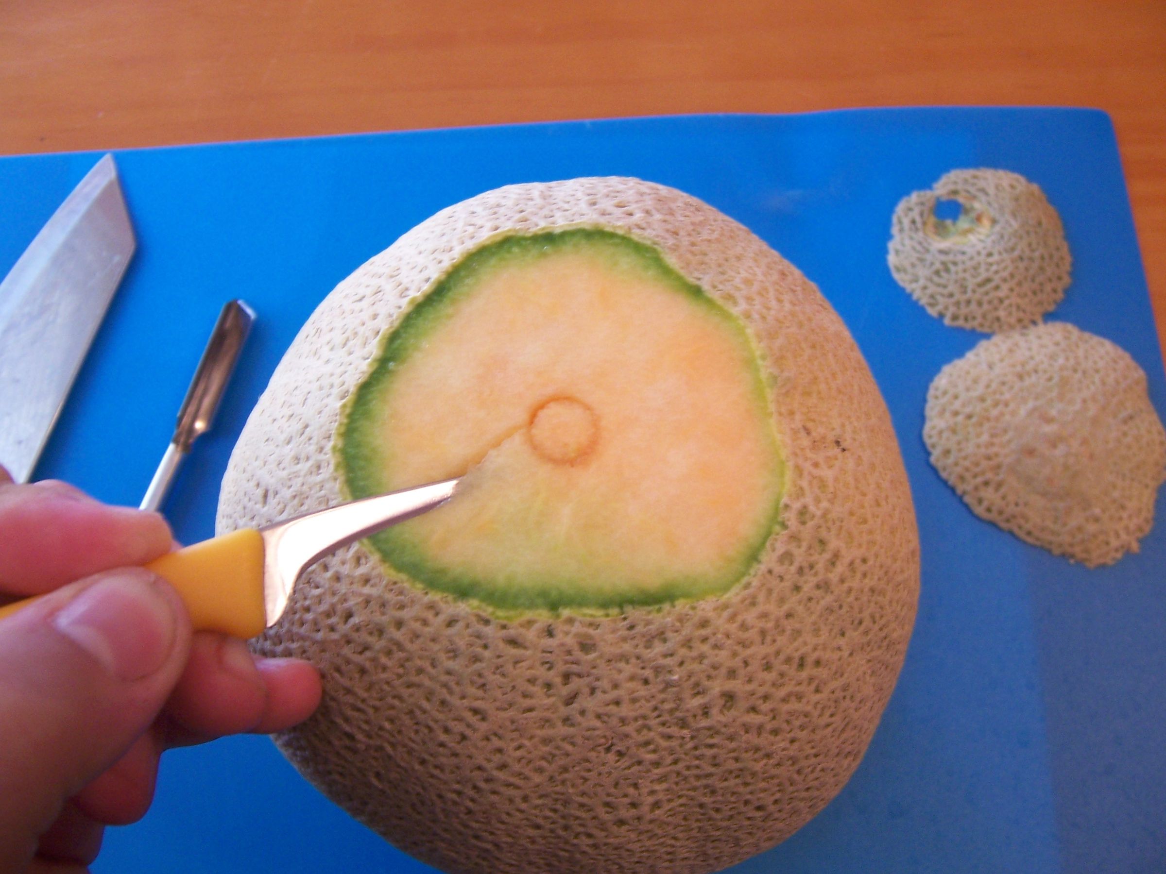 Simple Melon Carving : 12 Steps (with Pictures) - Instructables