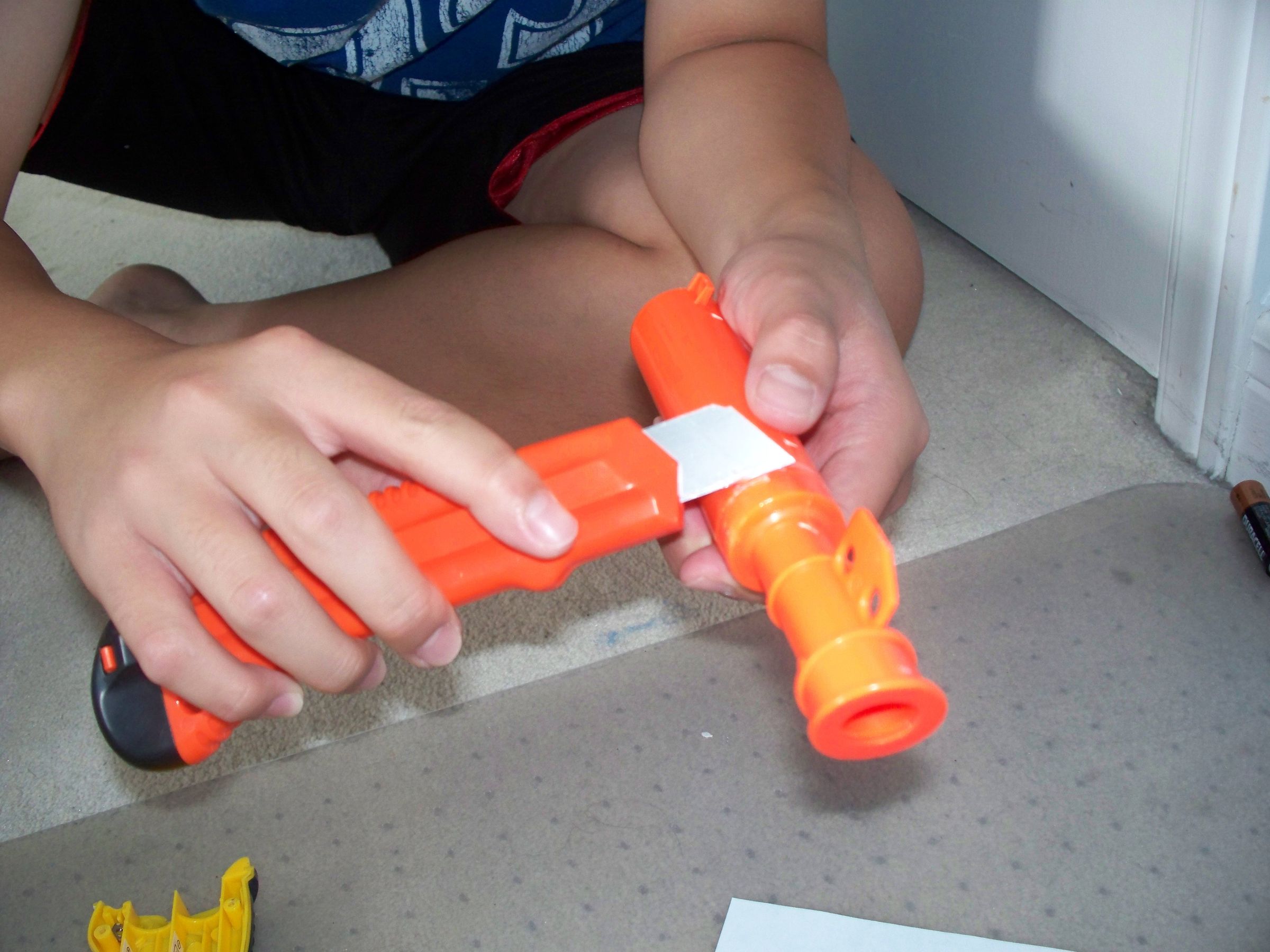 How to Mod a Nerf Nite Finder Ex-3 With a Glued Barrel : 12 Steps - Instructables