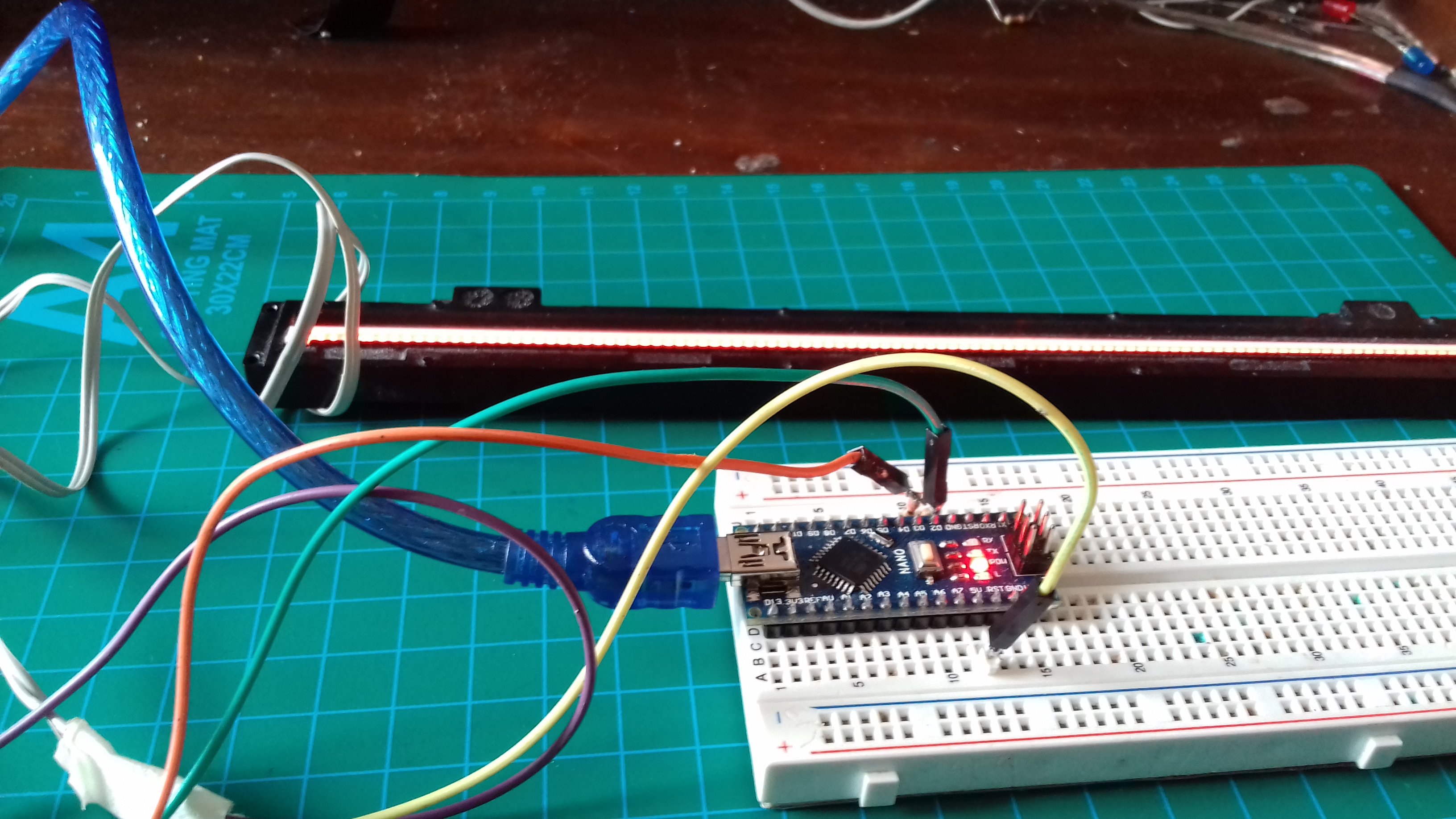 Strip Traffic Light With Arduino : 4 Steps - Instructables