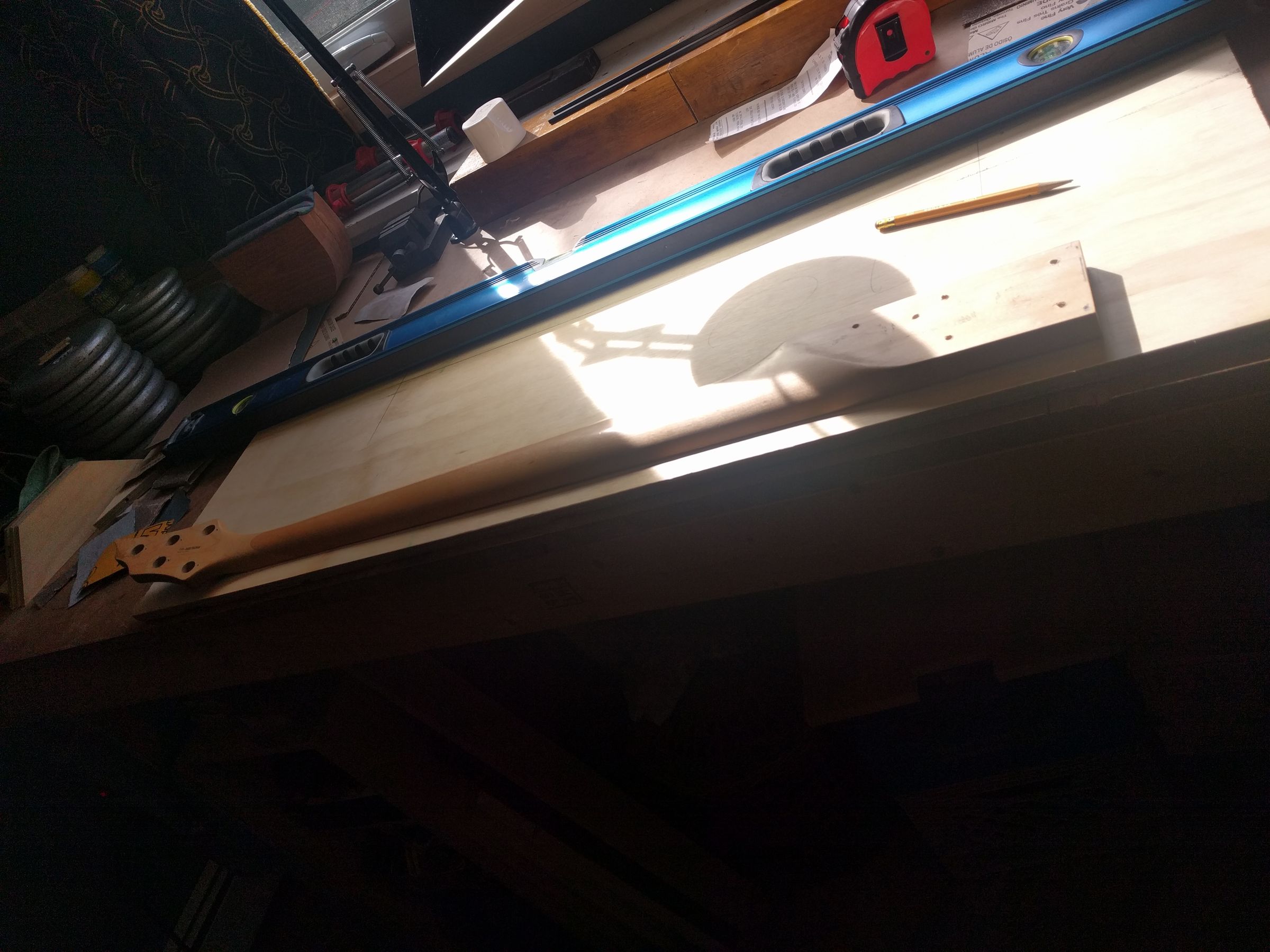 Replacing the Truss Rod in a Bass Guitar : 10 Steps (with Pictures ...