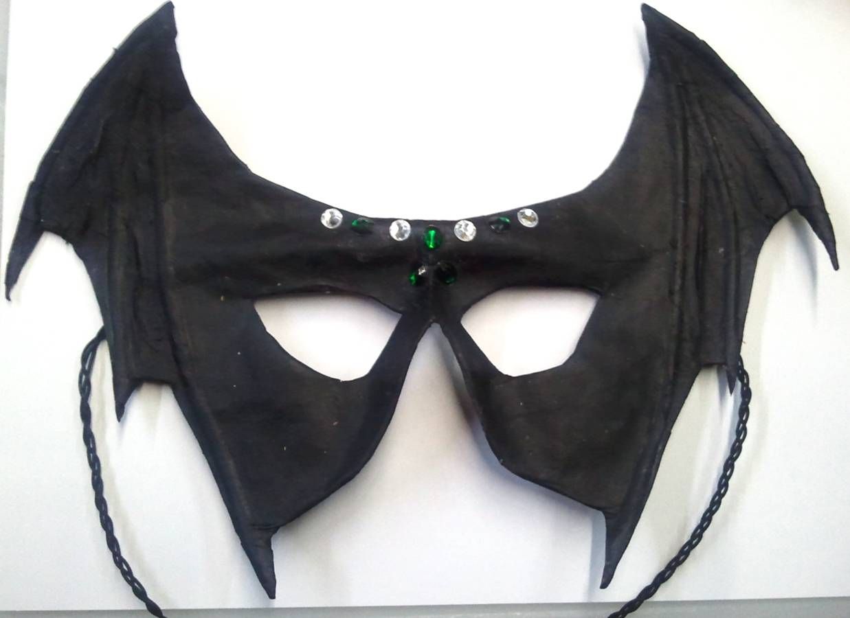 CHEAP/Easy Masquerade Mask : 4 Steps (with Pictures) - Instructables