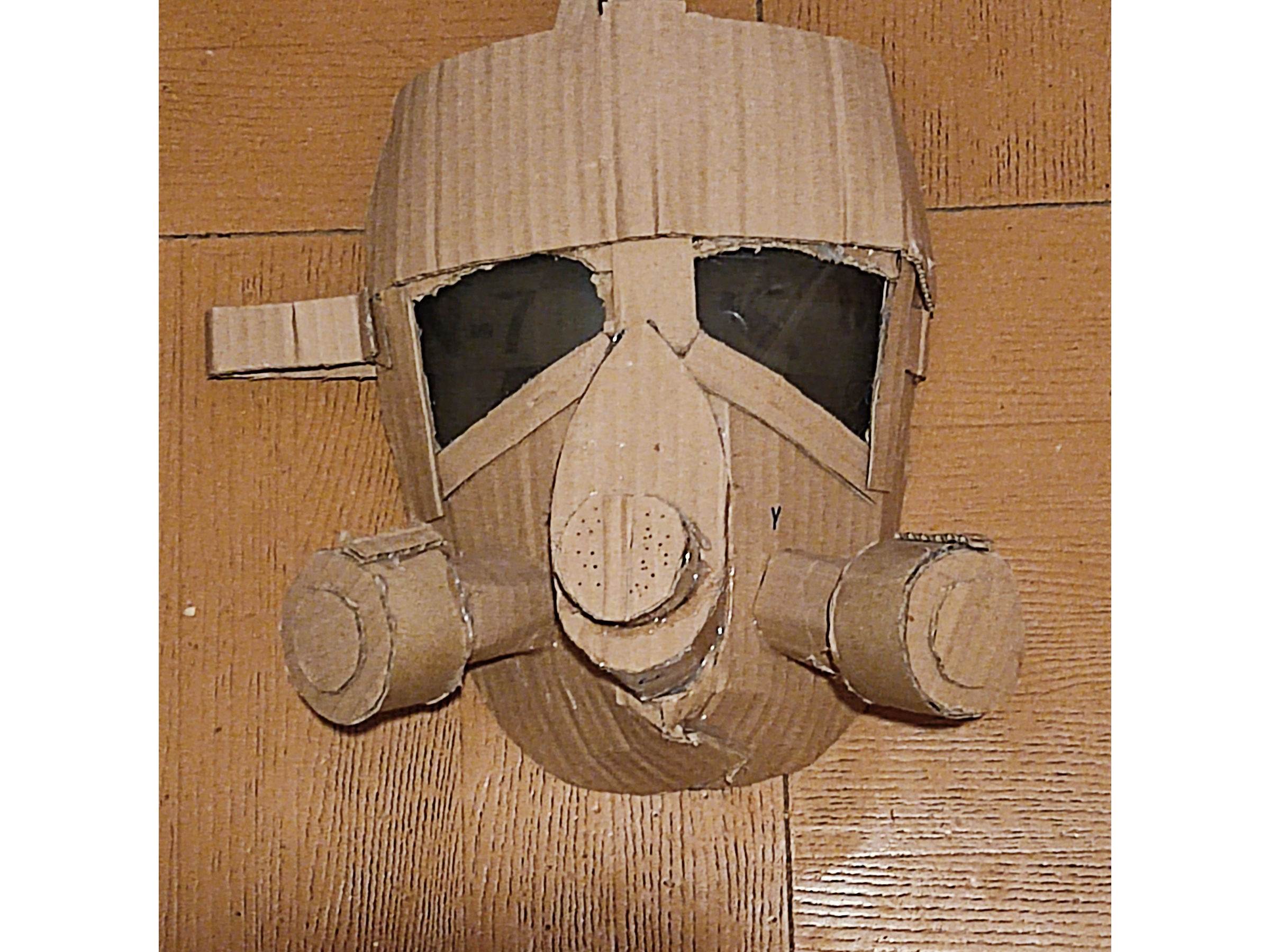 Cardboard Gas Mask : 7 Steps (with Pictures) - Instructables