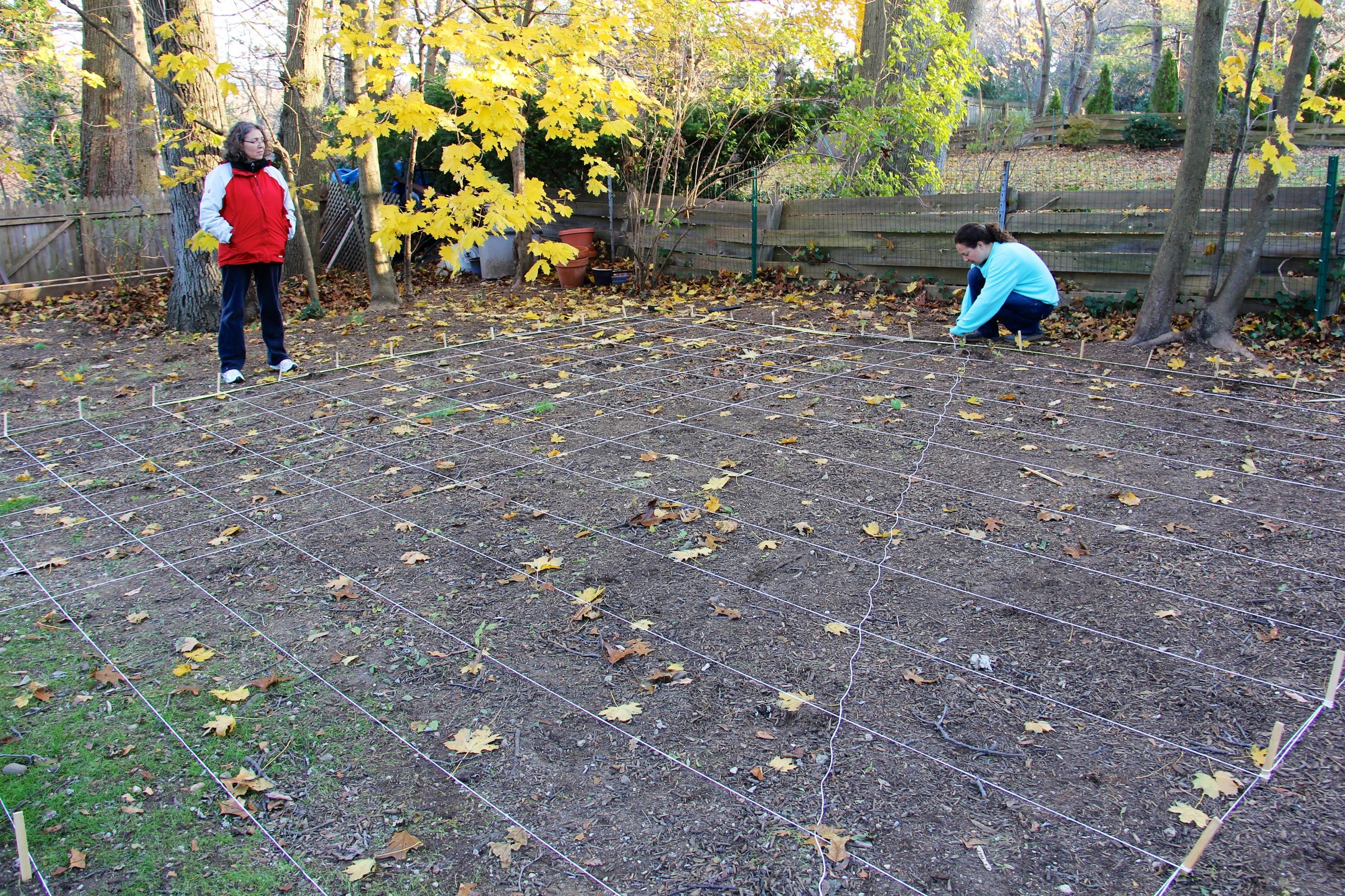 Build a Backyard Labyrinth : 20 Steps (with Pictures) - Instructables