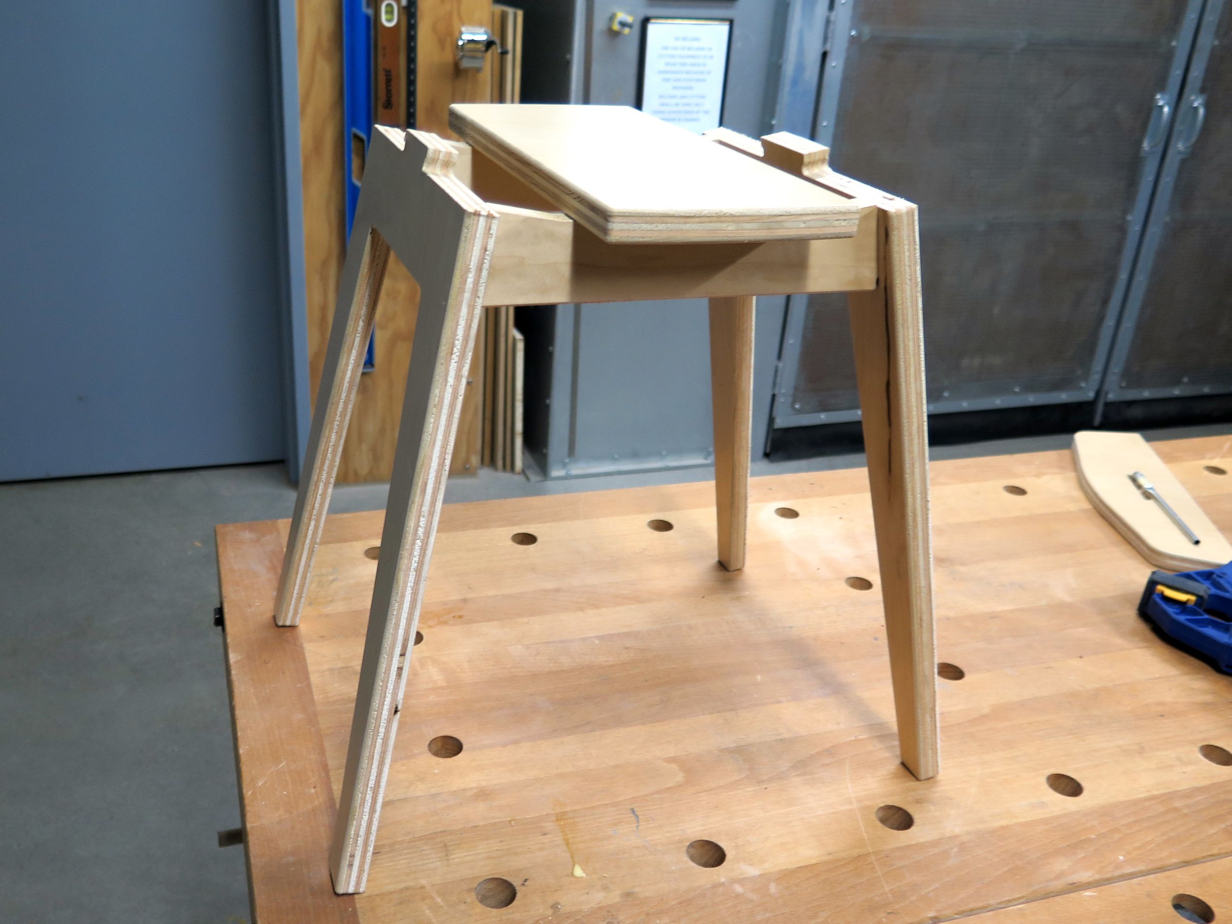 P9S - Stool Made With CNC Router : 13 Steps - Instructables