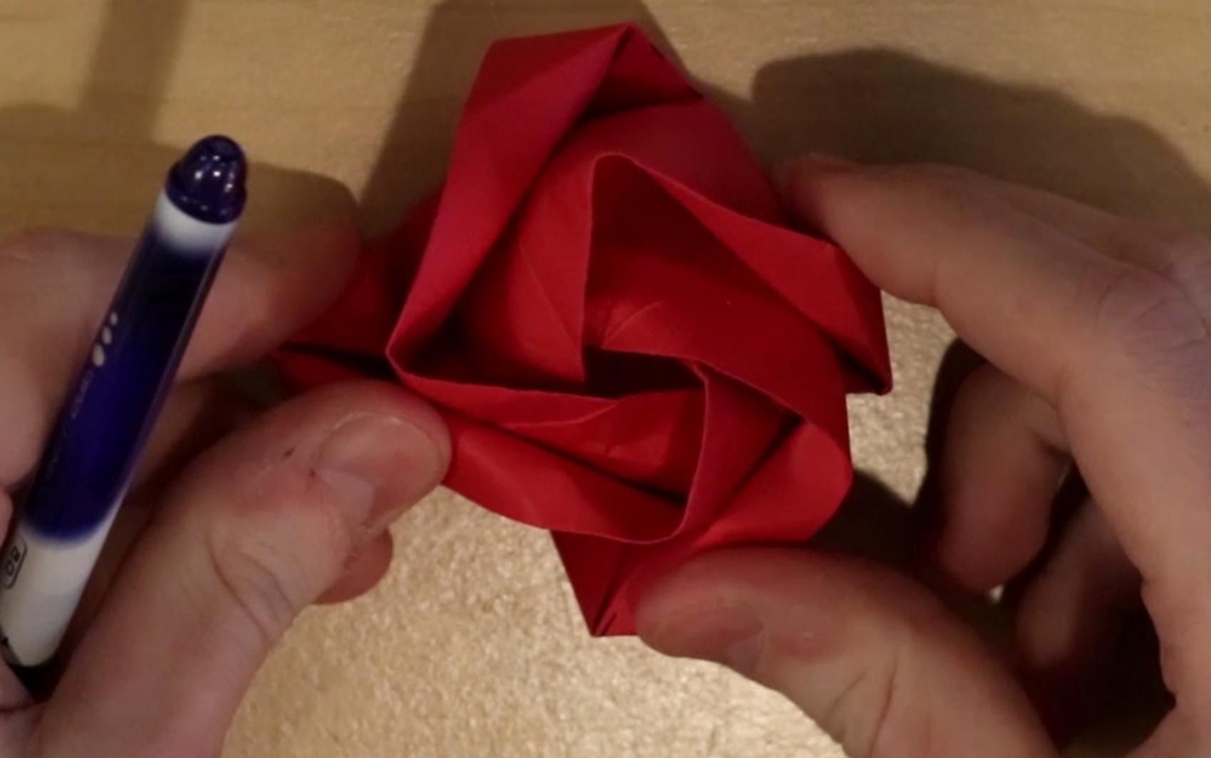 How to Make an Origami Rose : 14 Steps (with Pictures) - Instructables