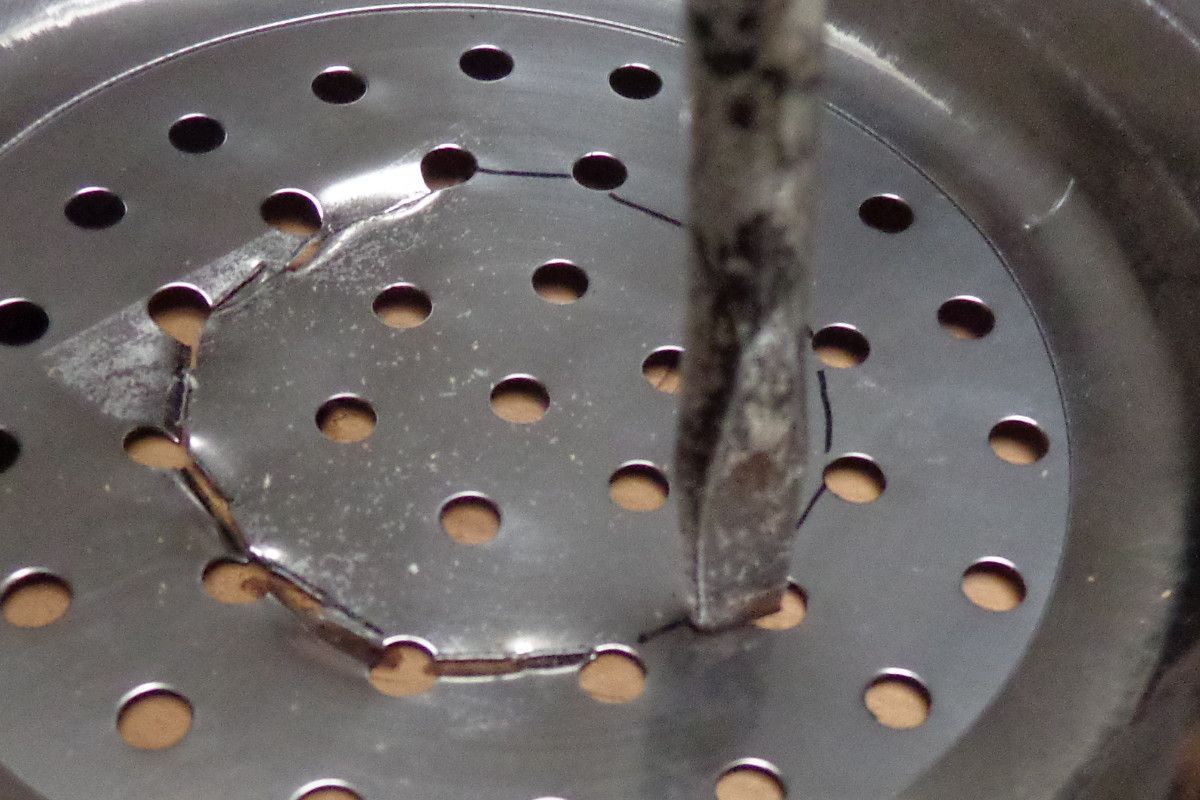 Colander Effect Lamp Using a Magnifying Glass : 10 Steps - Instructables