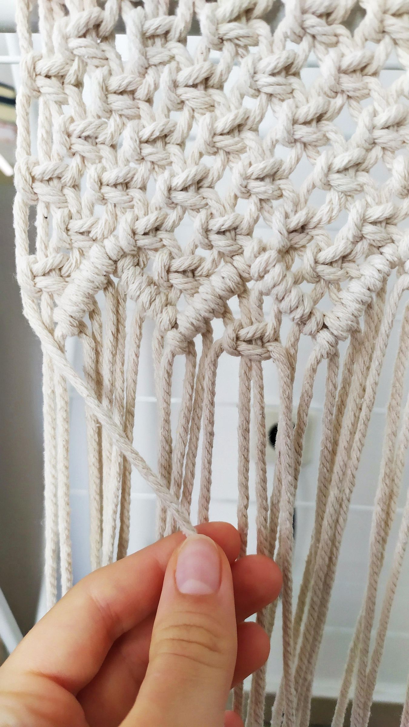 How to Make a Bohemian Macrame Rug : 14 Steps (with Pictures ...