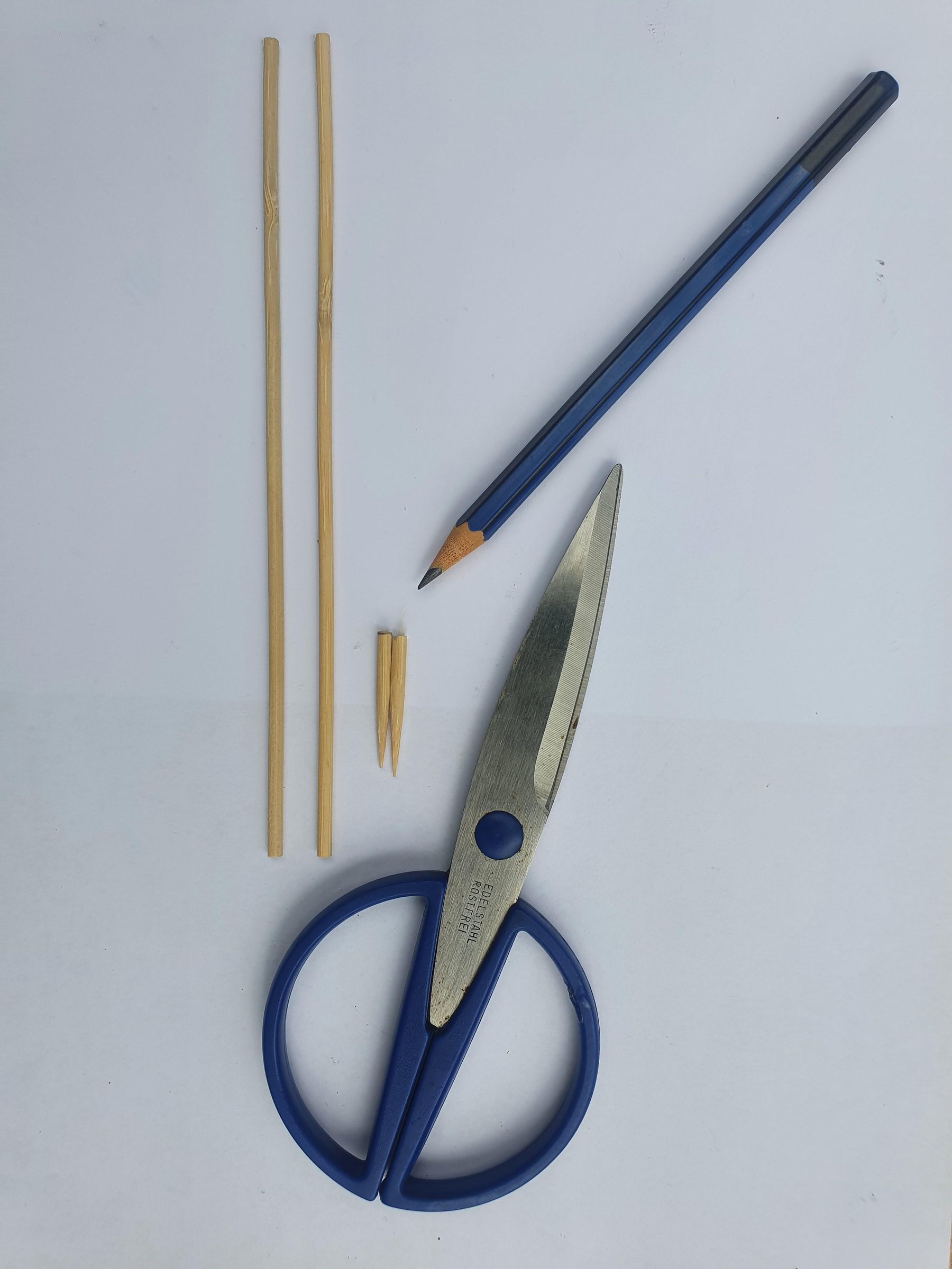 How to Make a Rubber Band Powered Helicopter : 7 Steps (with Pictures ...