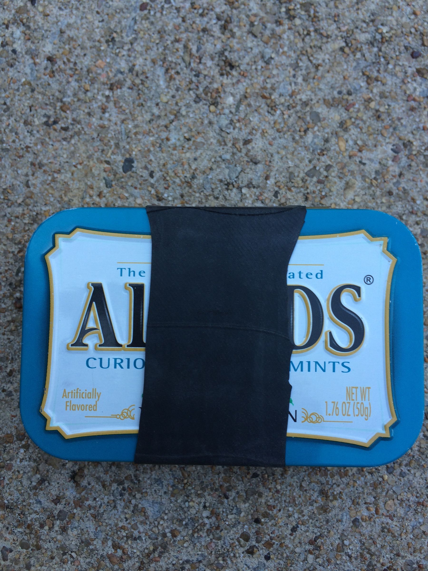 Altoids Secret Compartment : 5 Steps - Instructables