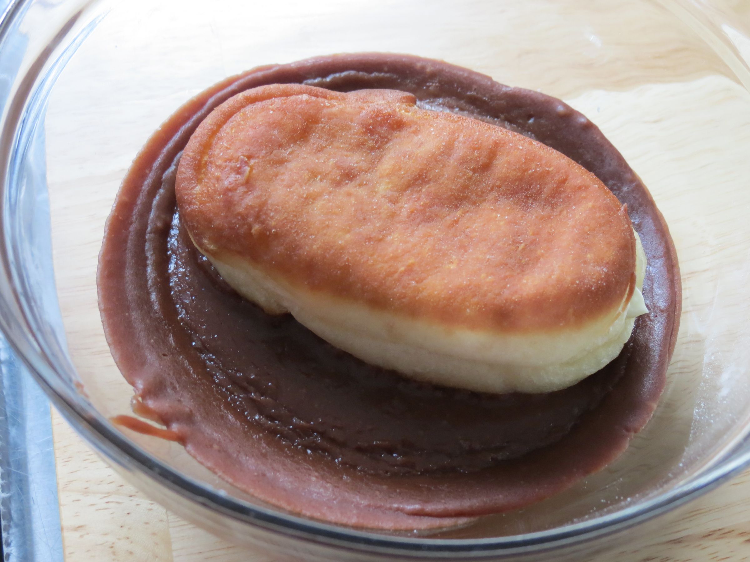 Cockroach Donuts (Boston Cream) : 9 Steps (with Pictures) - Instructables