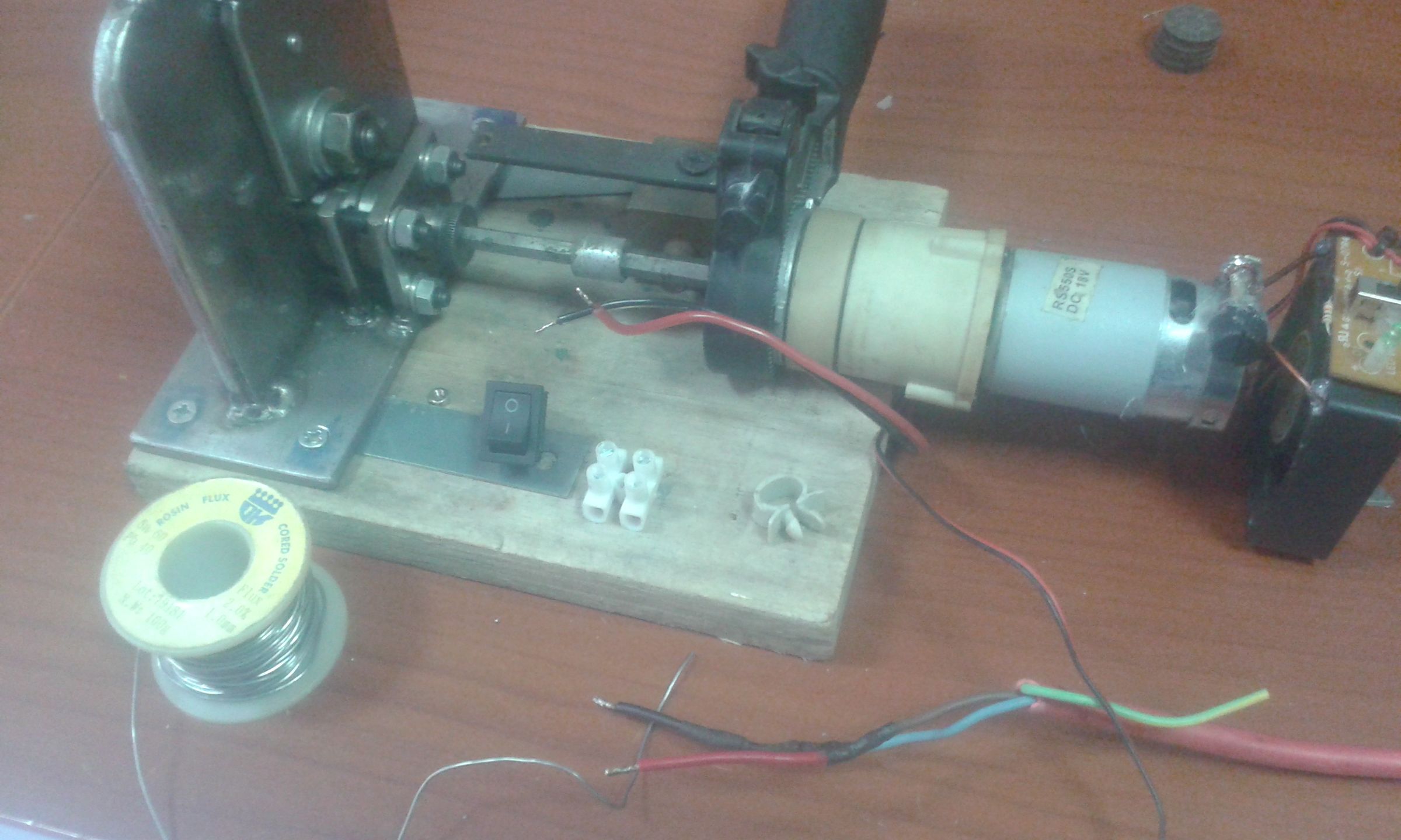 DIY Cable Stripper Machine for Recycling Copper Wires. : 10 Steps (with ...