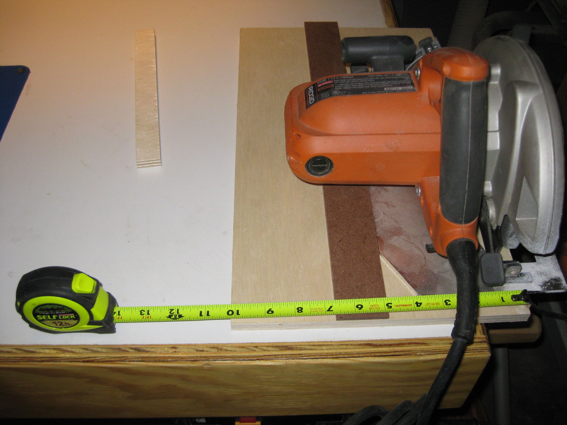 Cross Cut Saw Track : 5 Steps (with Pictures) - Instructables